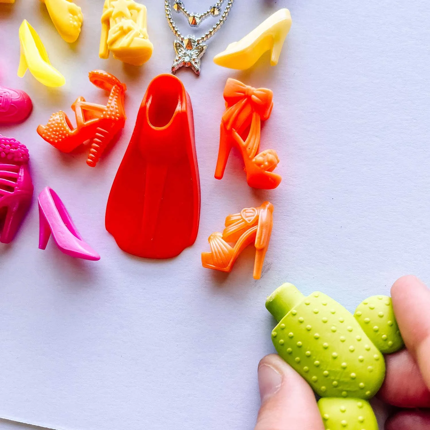 How to Make Cute and Chic Barbie Art — The Green Mad House