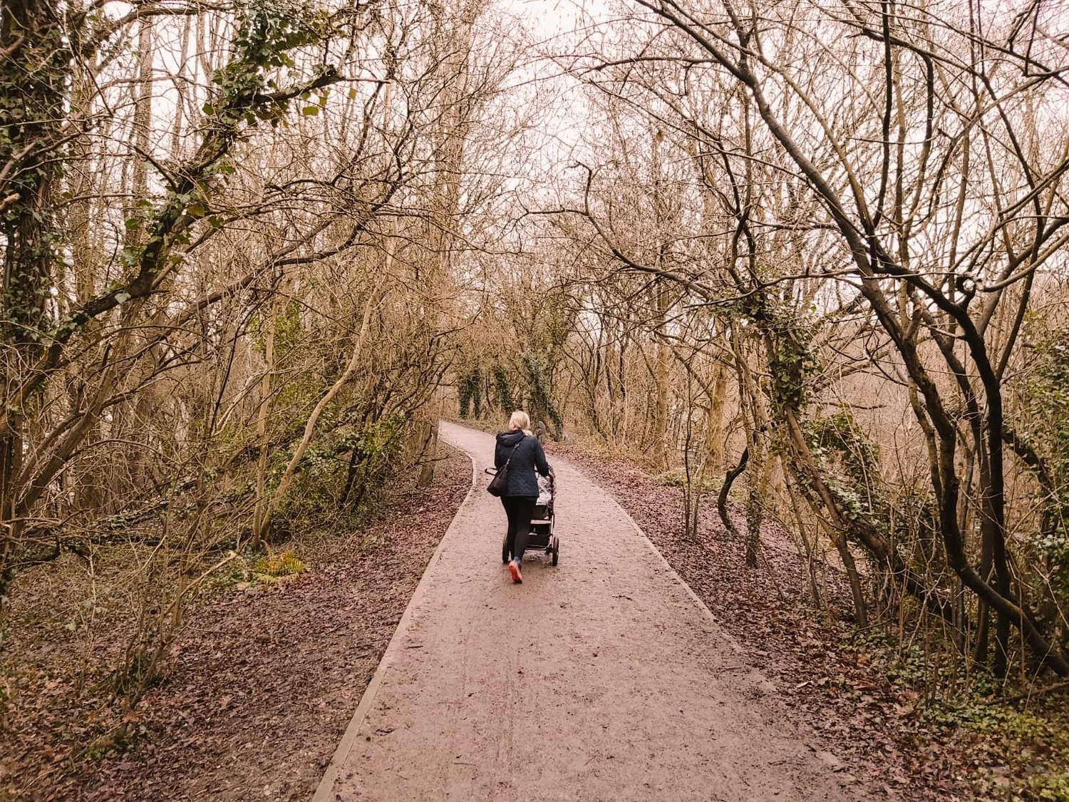 Motherhood with OCD- What it Looks Like and What Helps — Mental Health ...