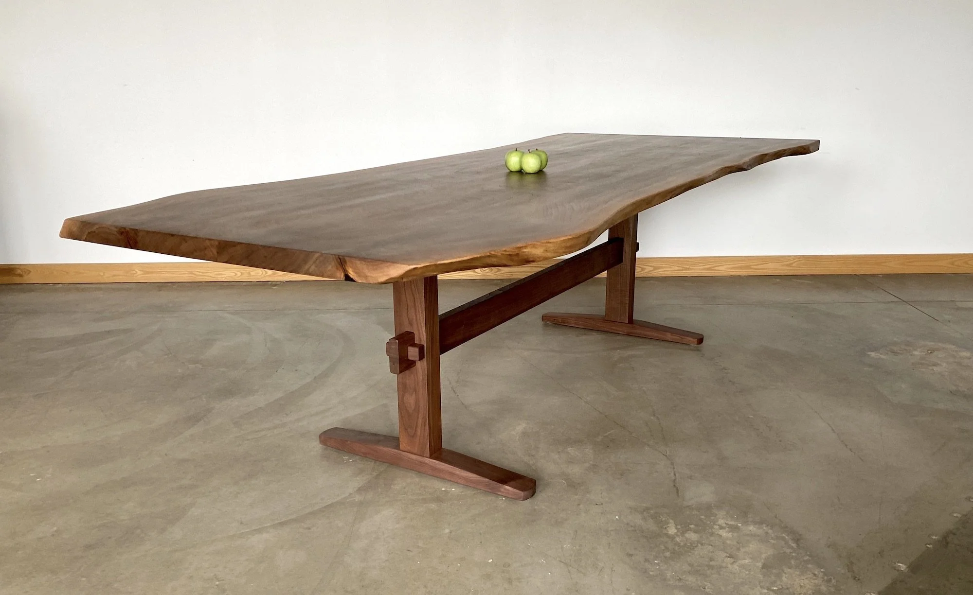 Custom Dining Tables | David Stine Furniture — DAVID STINE FURNITURE