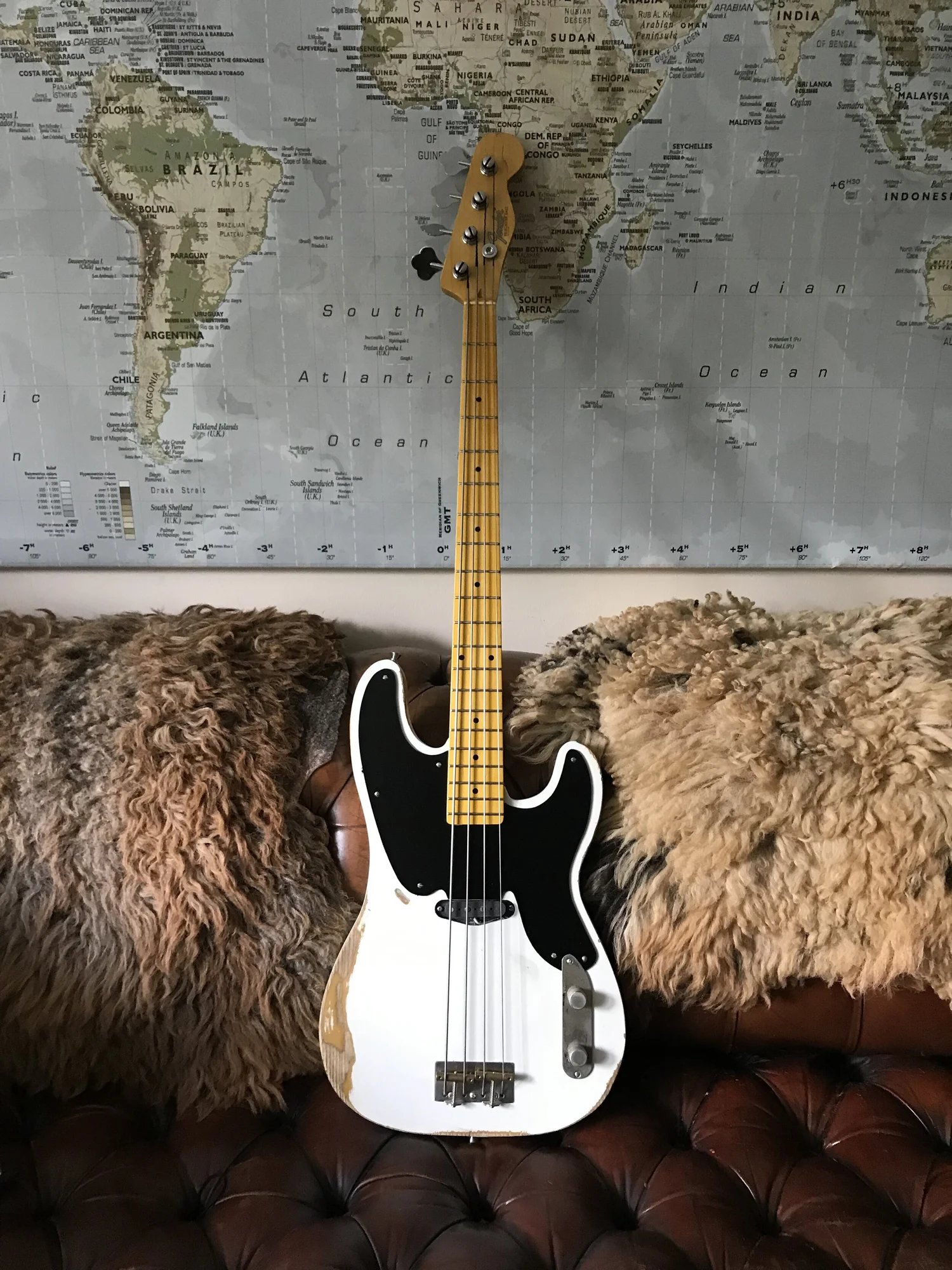 Custom Bass Guitars | UK Handmade Custom Basses | — Vintage Bass Room