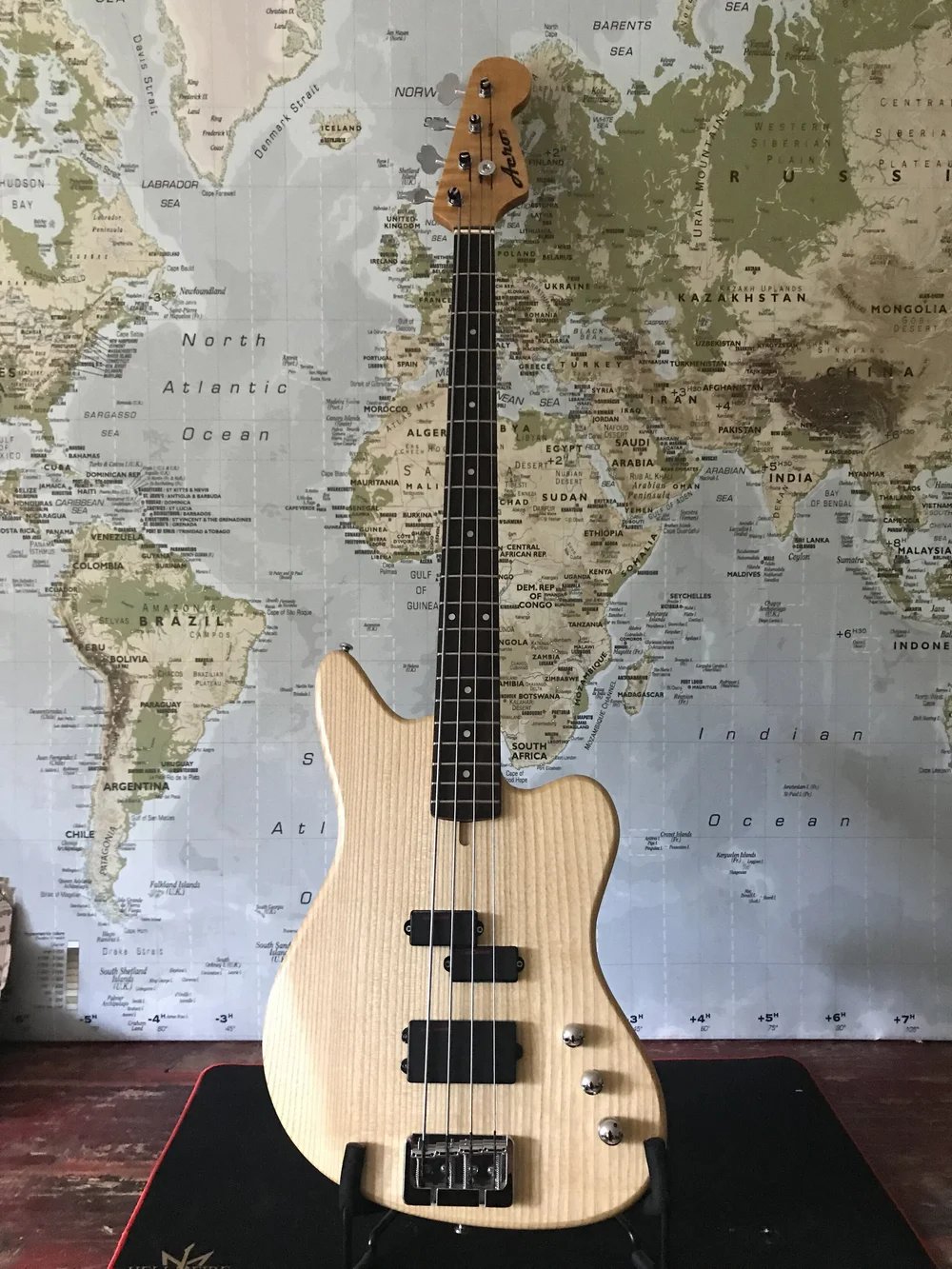 Custom Bass Guitars | UK Handmade Custom Basses | — Vintage Bass Room