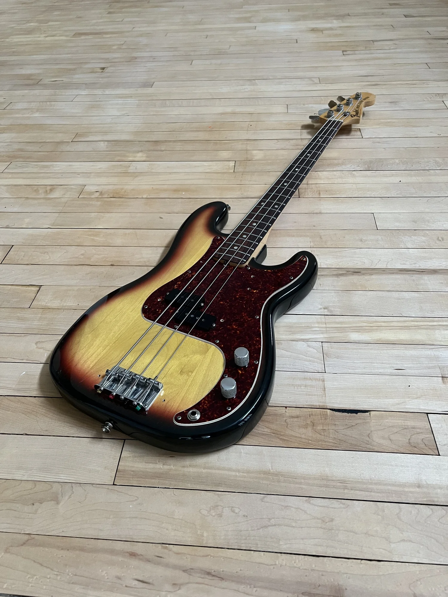 Bass Guitars | Rare & Vintage Bass Guitars For Sale — Vintage Bass Room