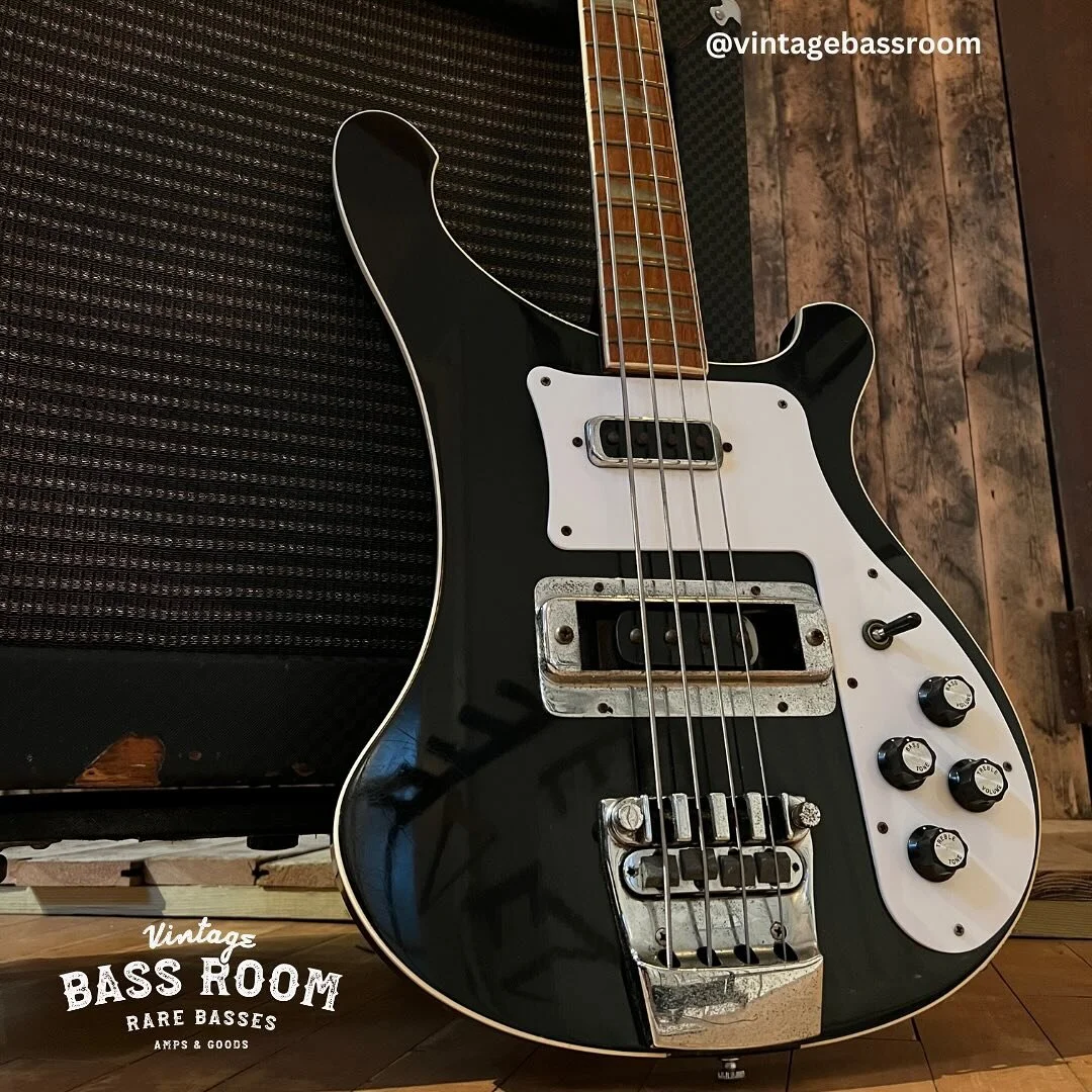 Vintage Bass Room