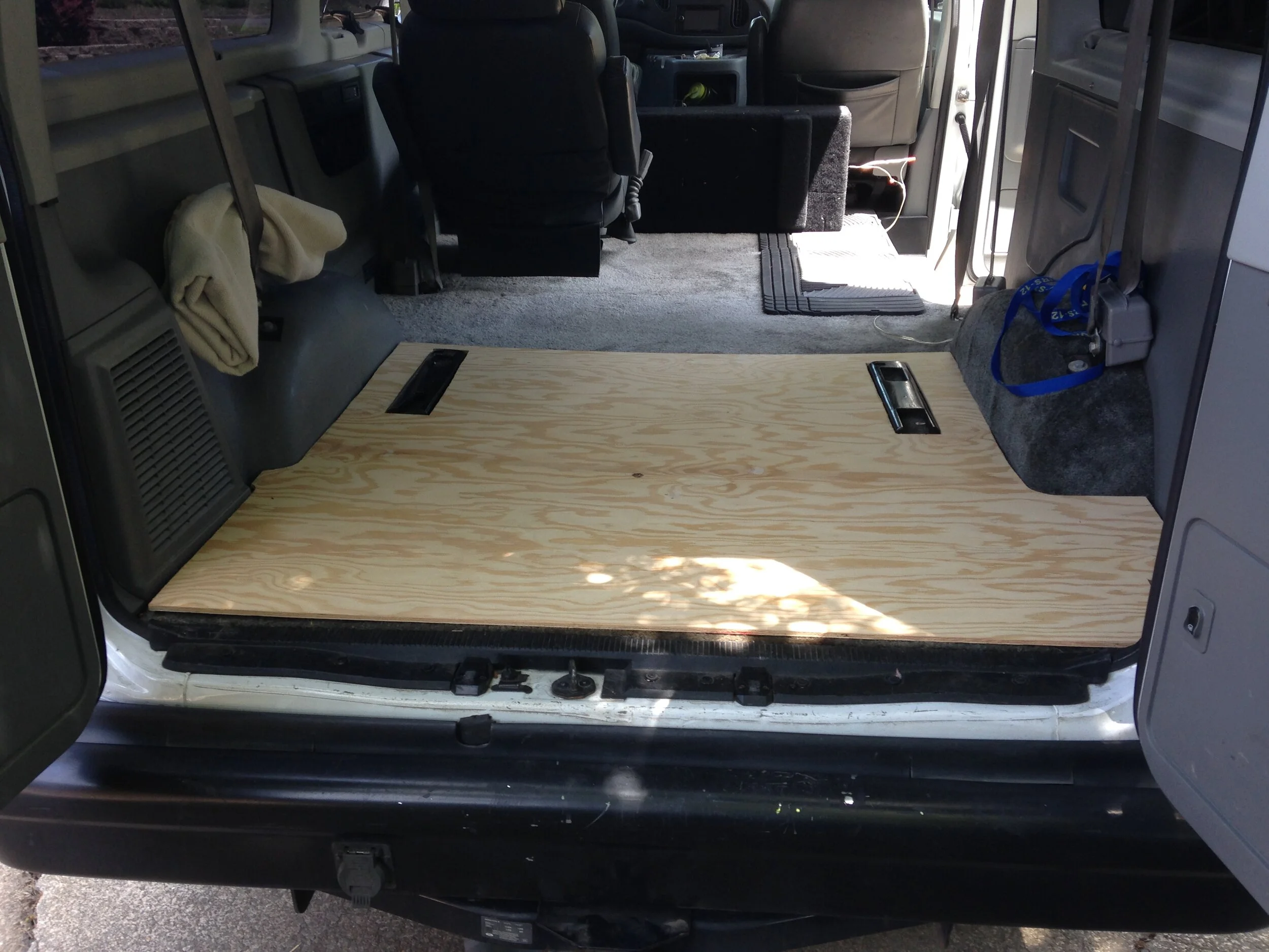 The Rear Bed Platform: A Progression — Tuttle AdVANtures