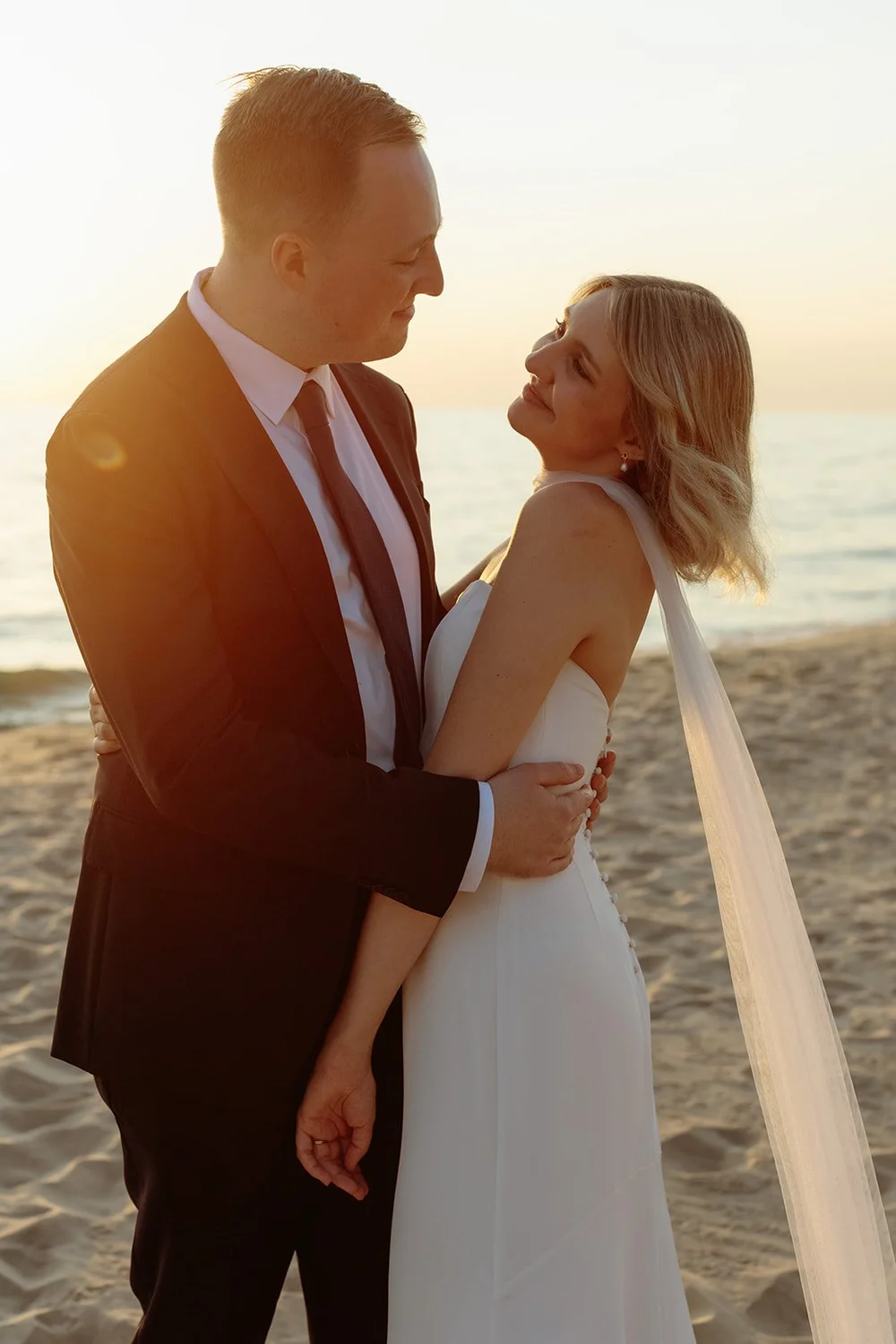 Michigan Wedding Photographer - Jillian Bowes