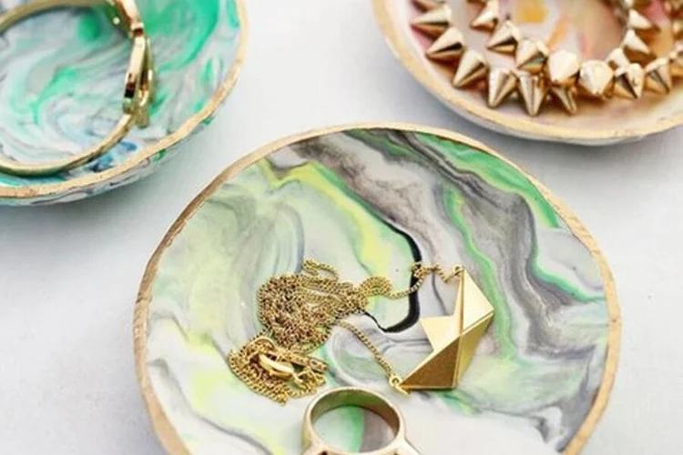 Sculpey Clay DIY Project + Craft Ideas That Make Great Gifts — Firefly ...