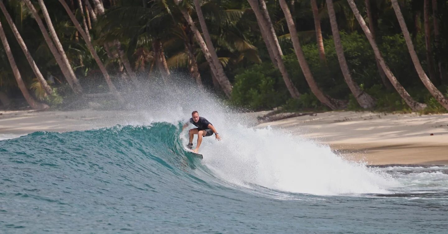 Telos 101 Surf Resort