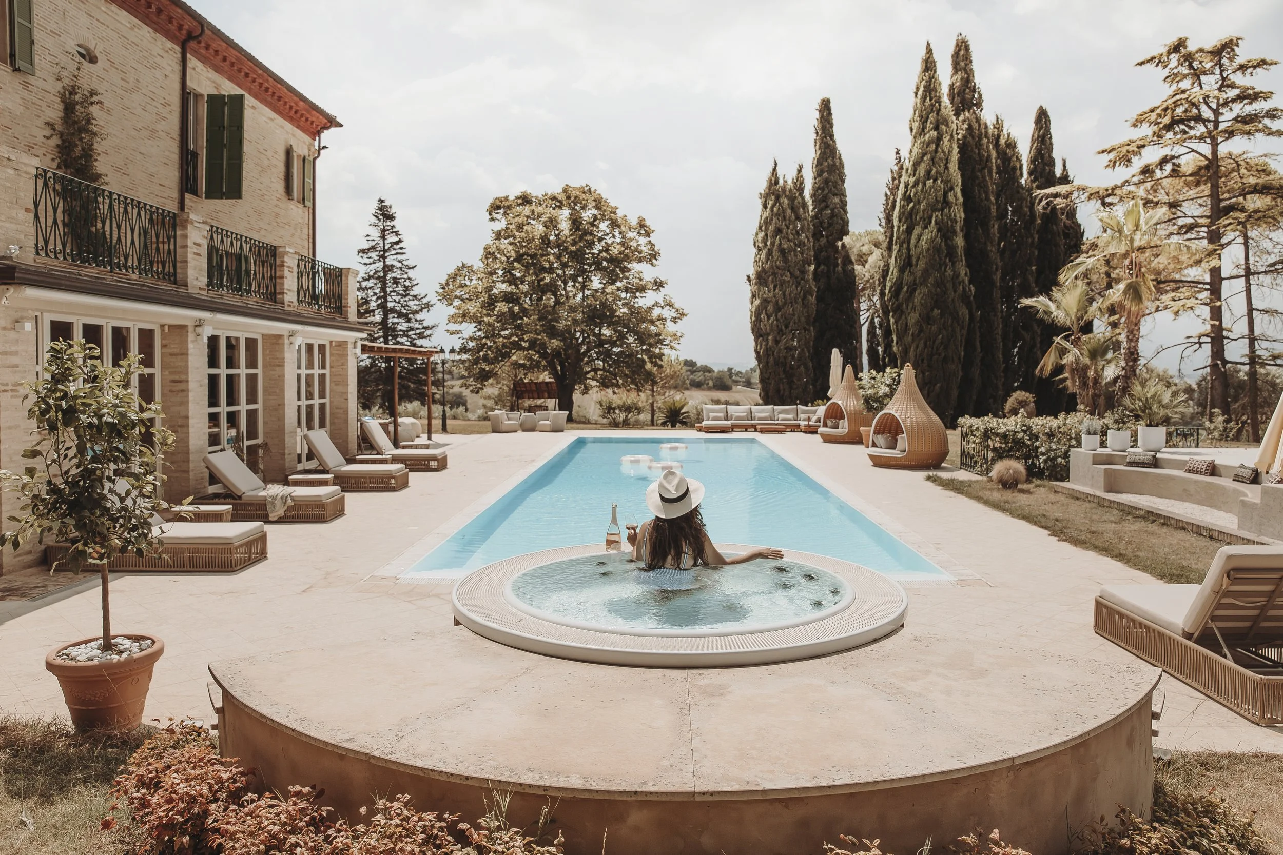 Find Your Perfect Retreat Venue In Your Dream Destination | Venue ...