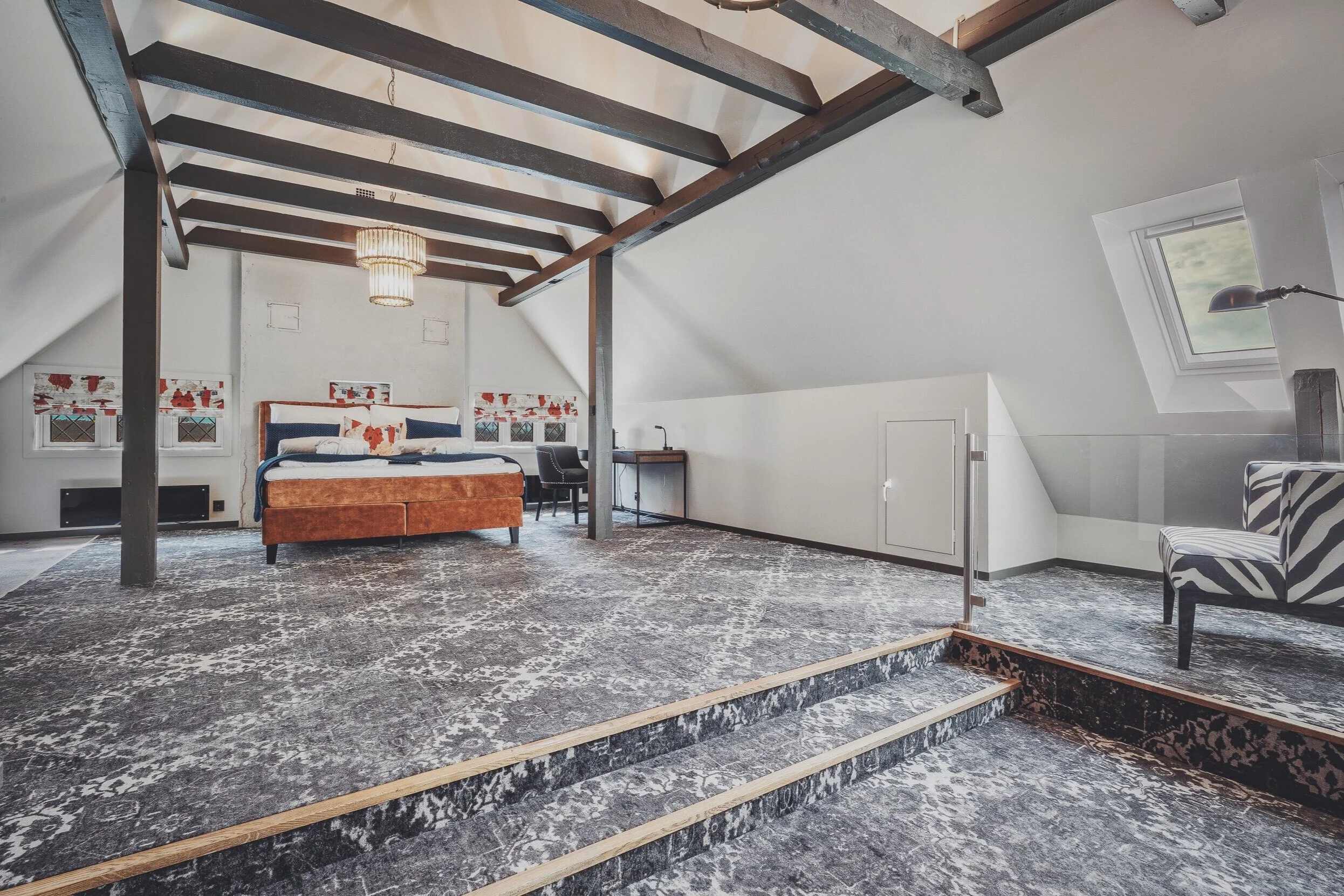 Overnatting — Konow