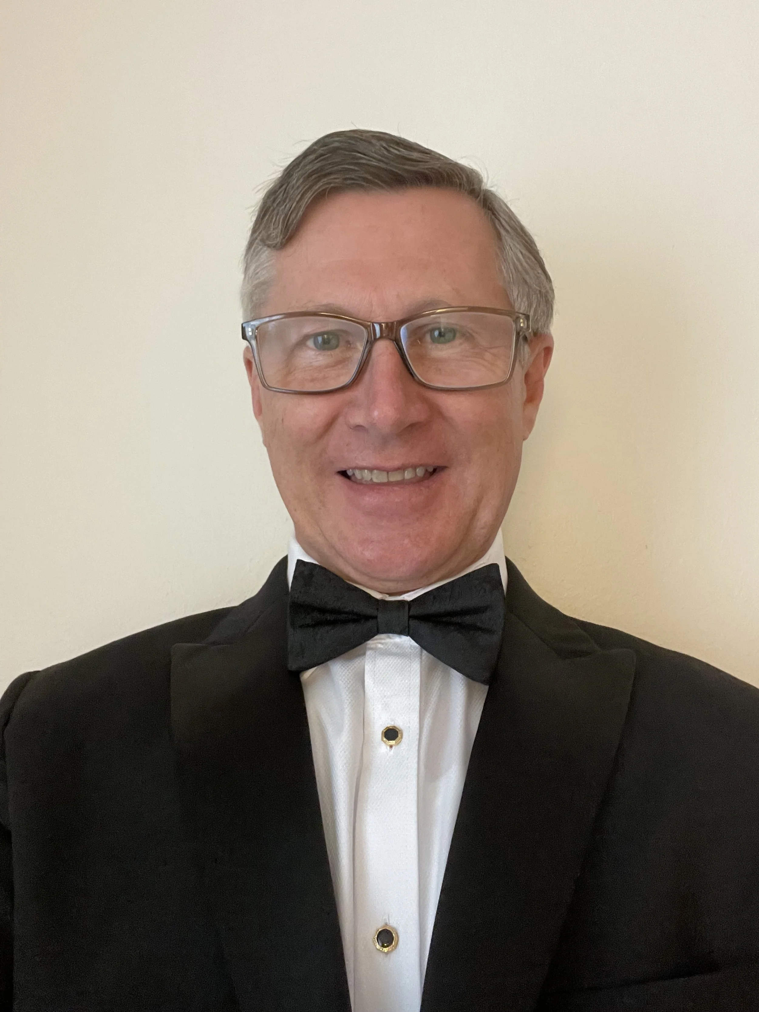 Jim Cave's Instagram, Twitter & Facebook on IDCrawl