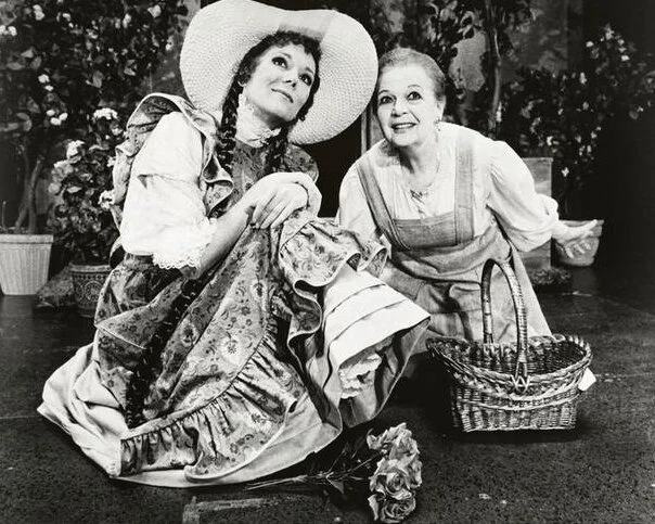 Colette Musical — J&S