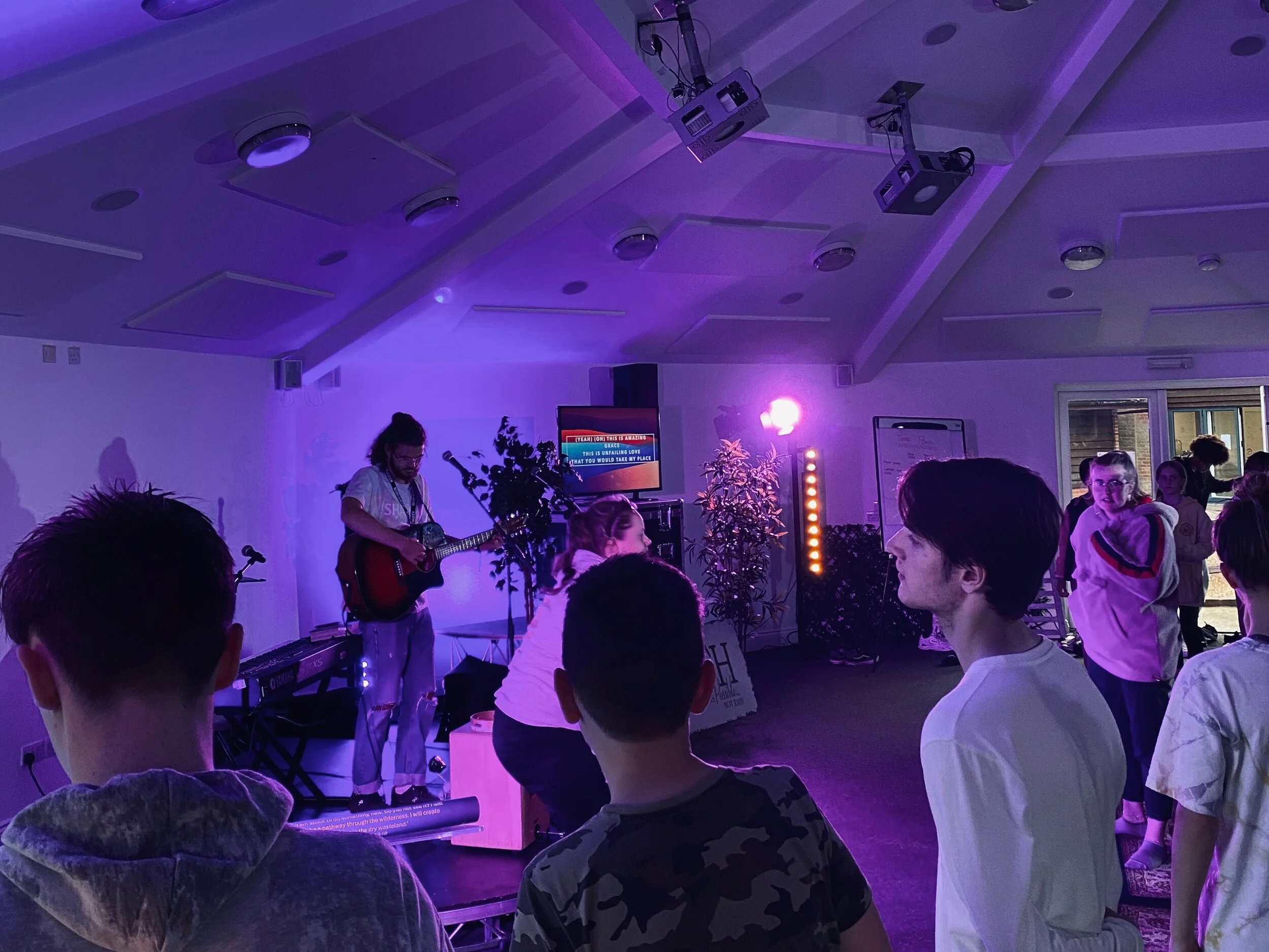 Bracknell Kerith Youth — Kerith Community Church