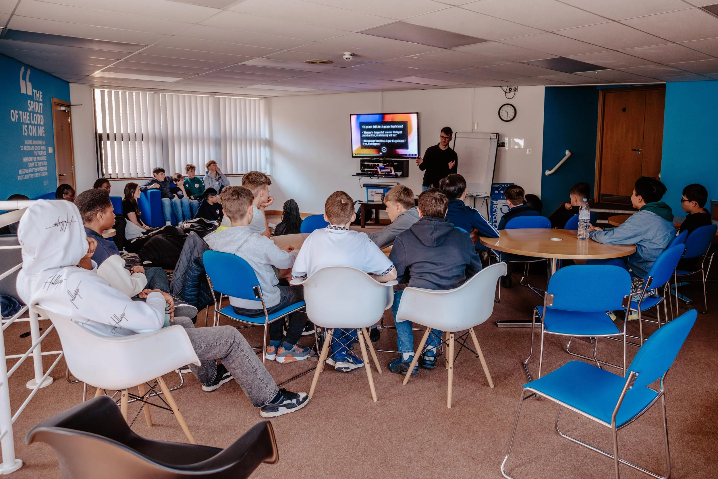 Bracknell Kerith Youth — Kerith Community Church