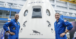 SpaceX, NASA Contracts Evolve as Collaboration Reinvigorates American ...