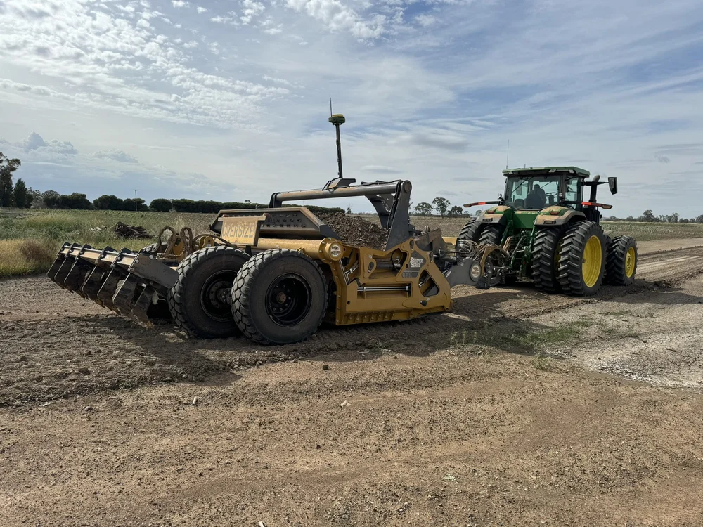 Laser Graders and Scrapers — Lawless Lasers