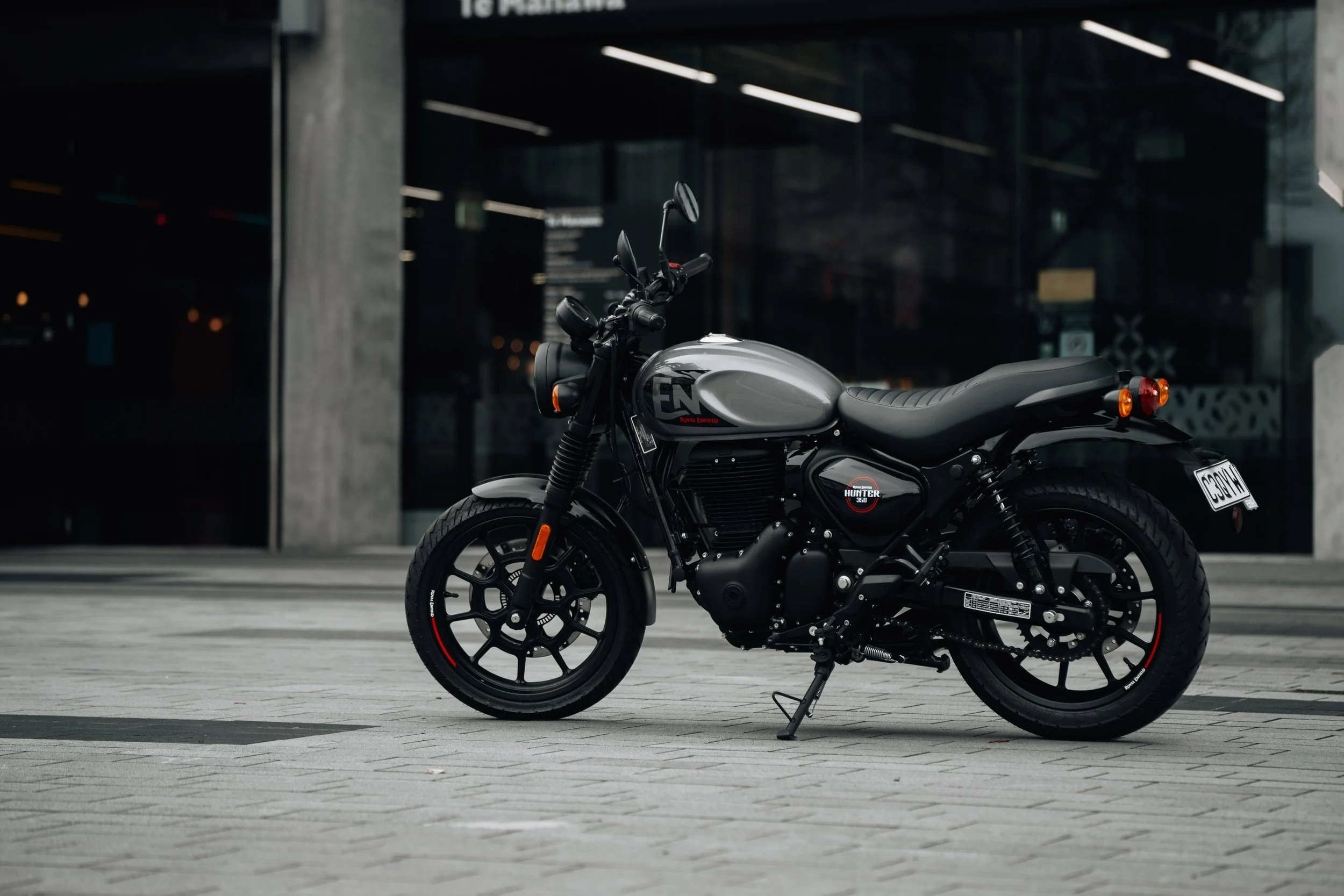 Reviewed: Royal Enfield Hunter 350 motorbike — AutoMuse