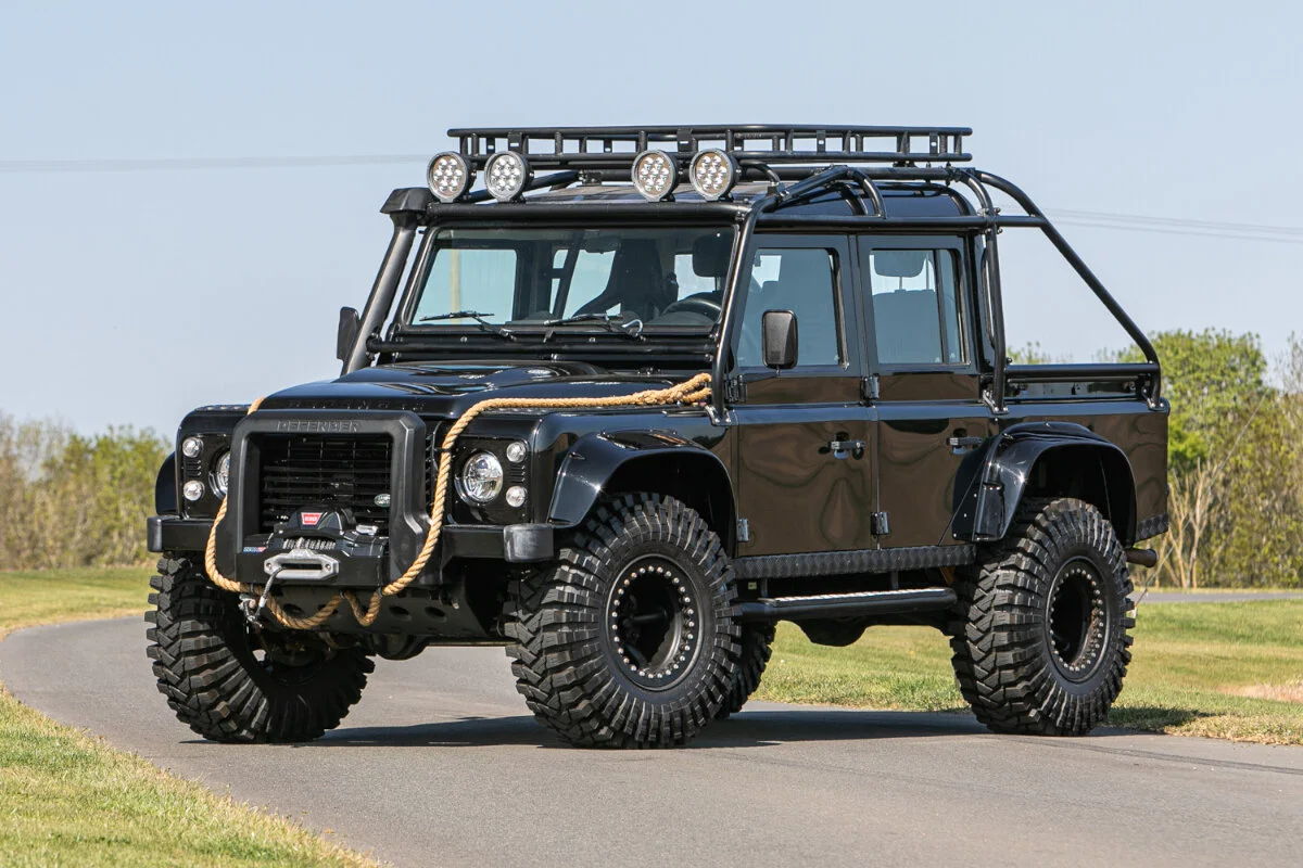 Channel your inner James Bond with film star Land Rover Defender — AutoMuse