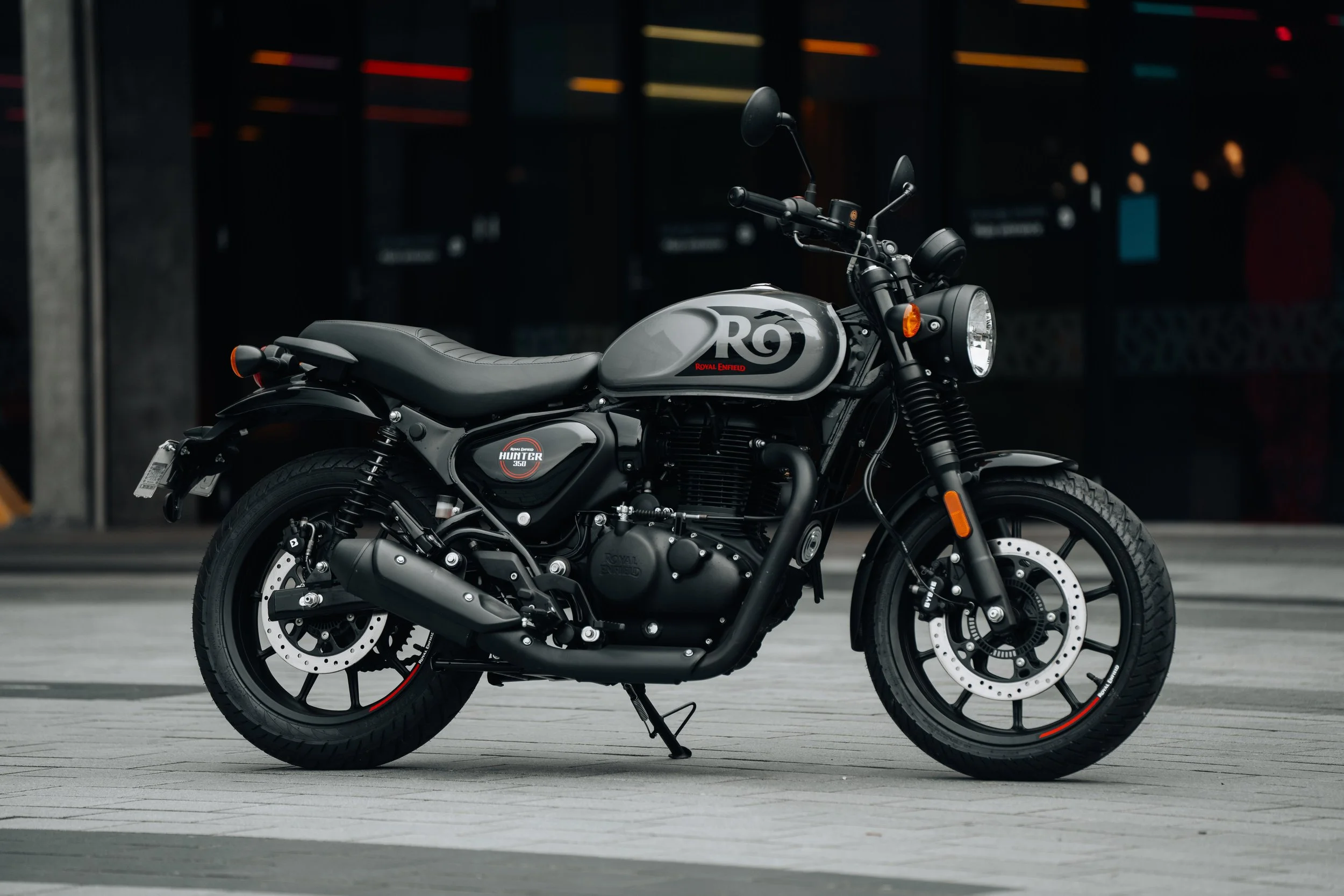 Reviewed: Royal Enfield Hunter 350 motorbike — AutoMuse