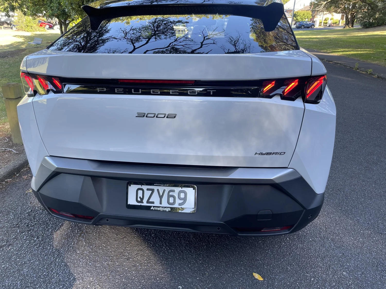 Reviewed: 2025 Peugeot 3008 GT hybrid — AutoMuse