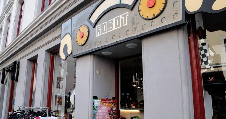 Our Guide to the Best Second Hand Stores in Oslo — A Sustainable Closet