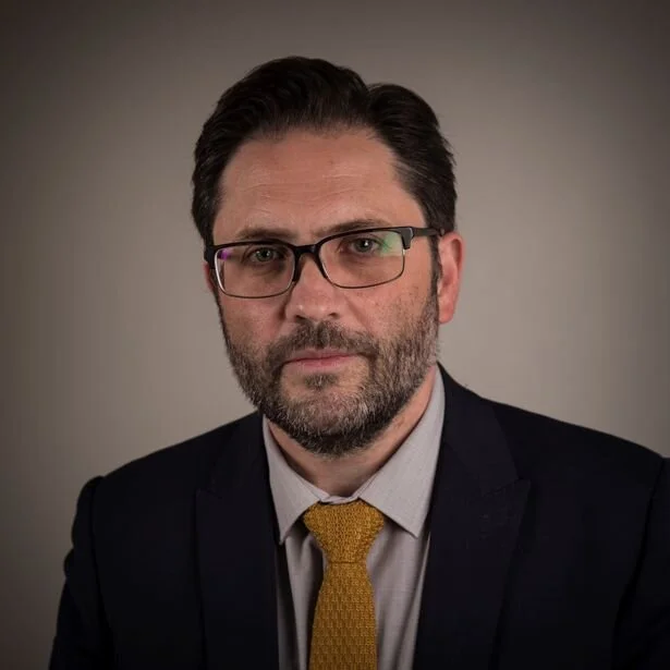 Chris Beech's Instagram, Twitter & Facebook on IDCrawl