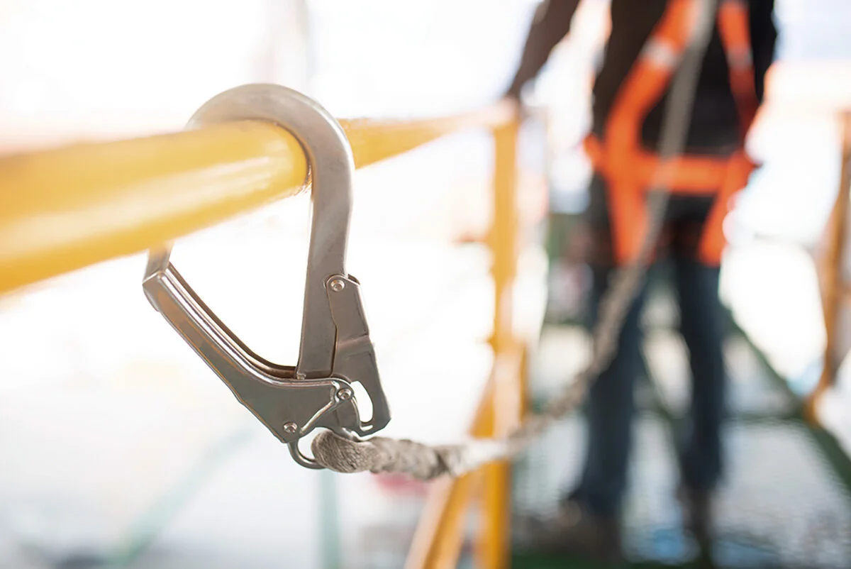 Rooftop Fall Protection - Toolbox Talk — Friede & Associates