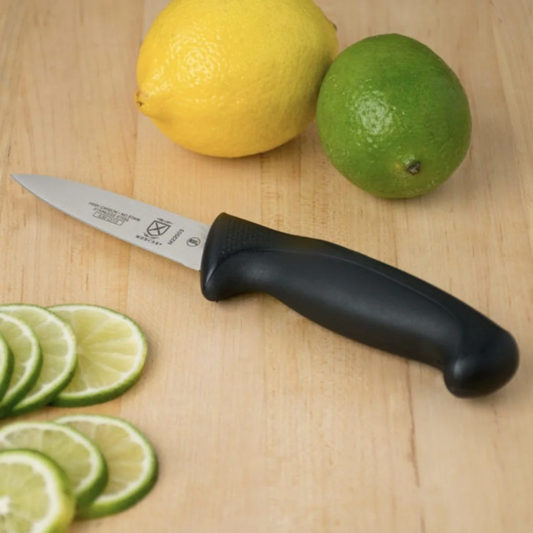 Kitchen Essentials — The Hensters Kitchen