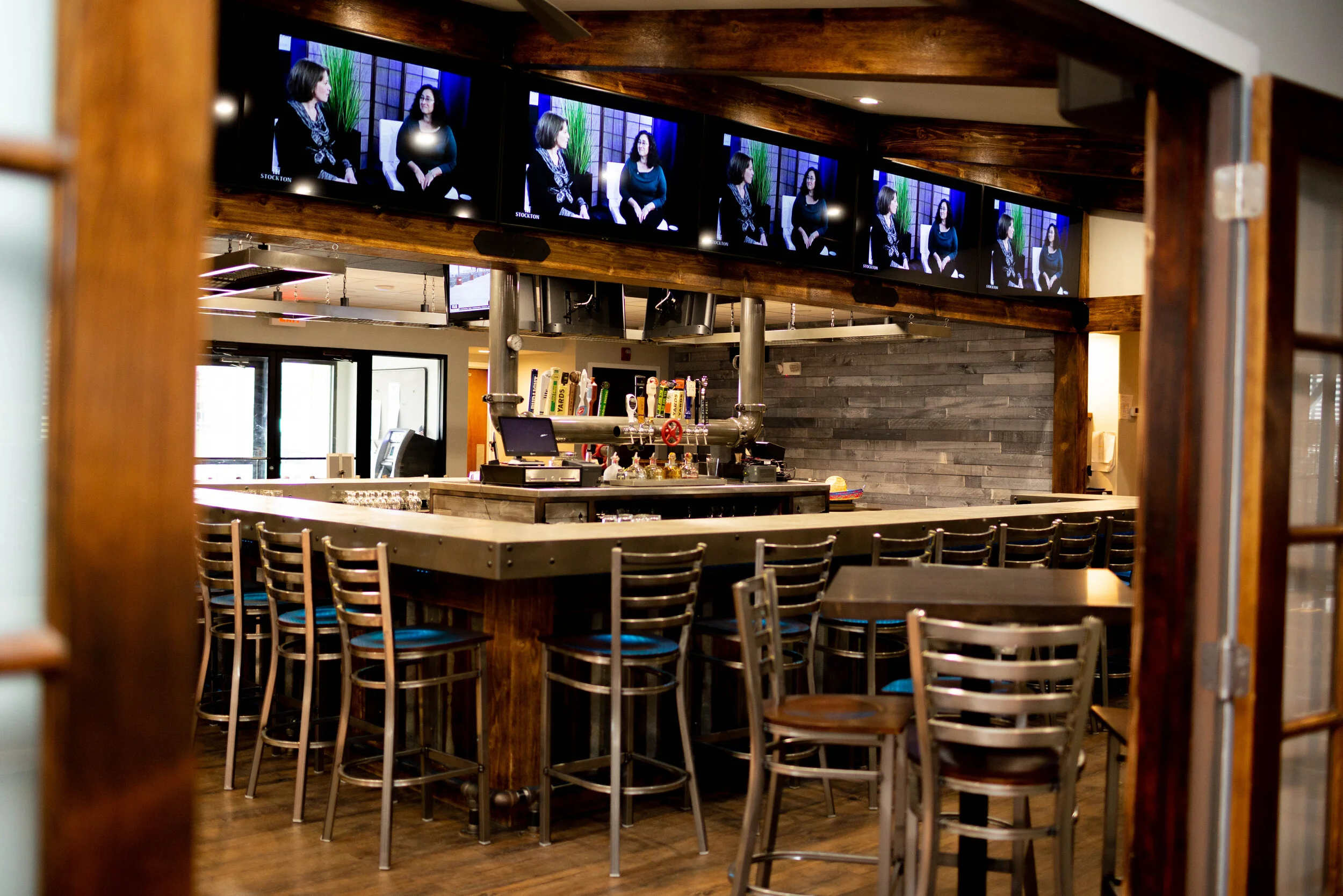 EHT Vagabond Kitchen & Tap House