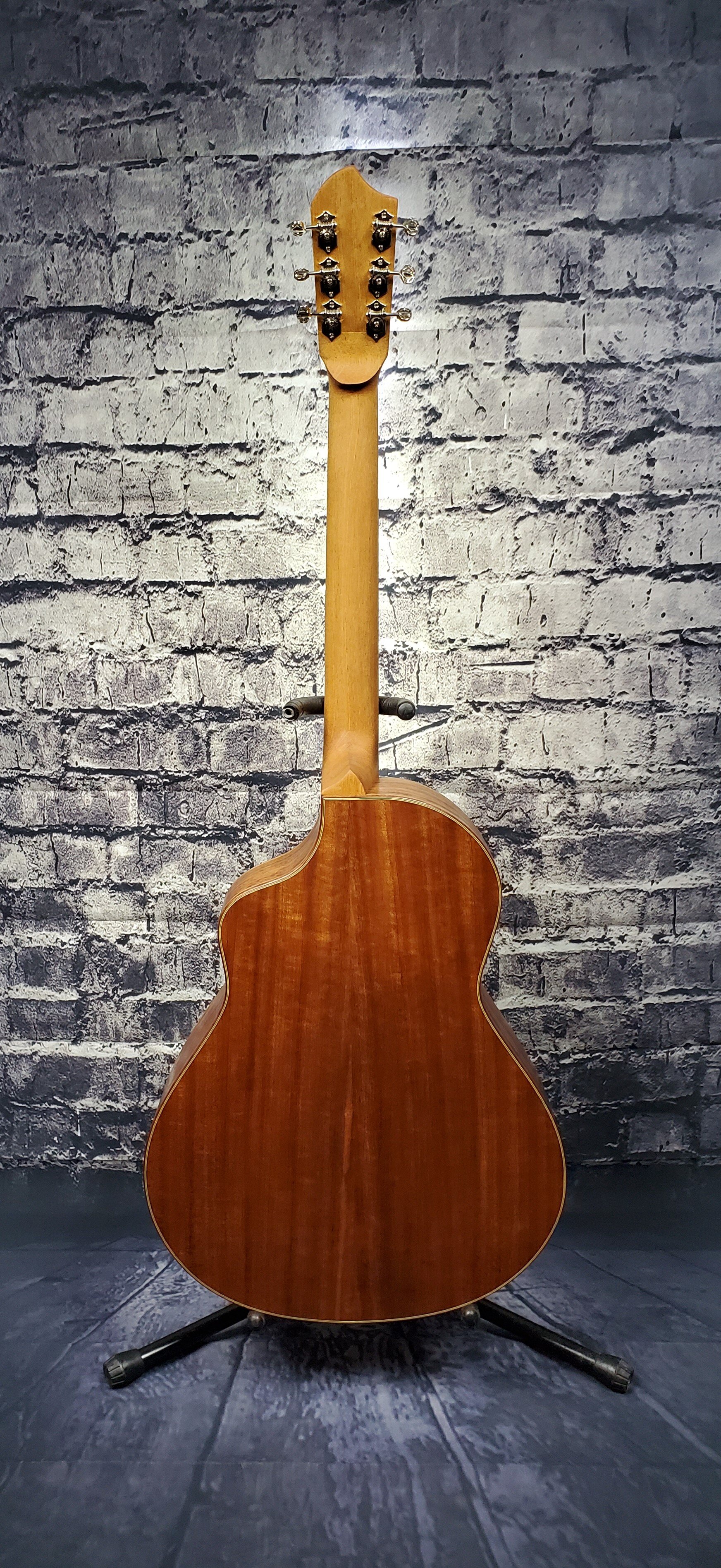 Shop — GILMORE GUITARS INC