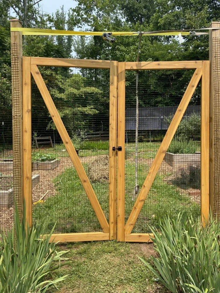 8 Steps to Building a DIY Deer Fence for Gardens | Thunderbird Disco ...