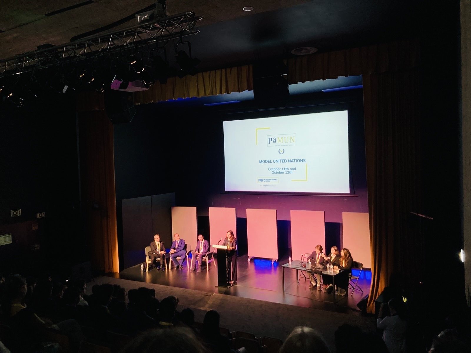 Aprendizes School goes to 2024 PAMUN Conference | Escola Aprendizes vai ...