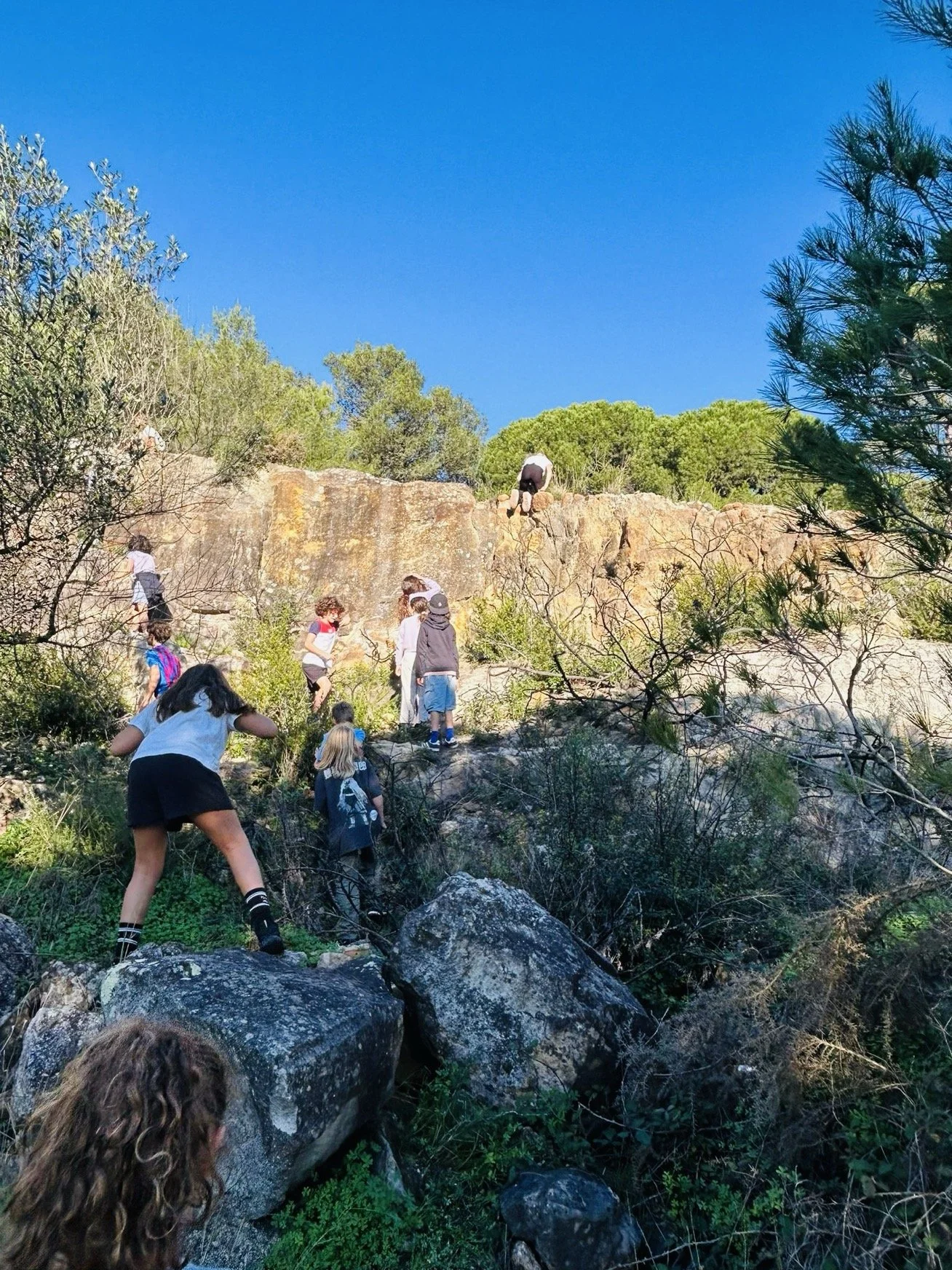 Real Rock Bouldering Adventure with Grade 5 | Uma Aventura de Escalada ...