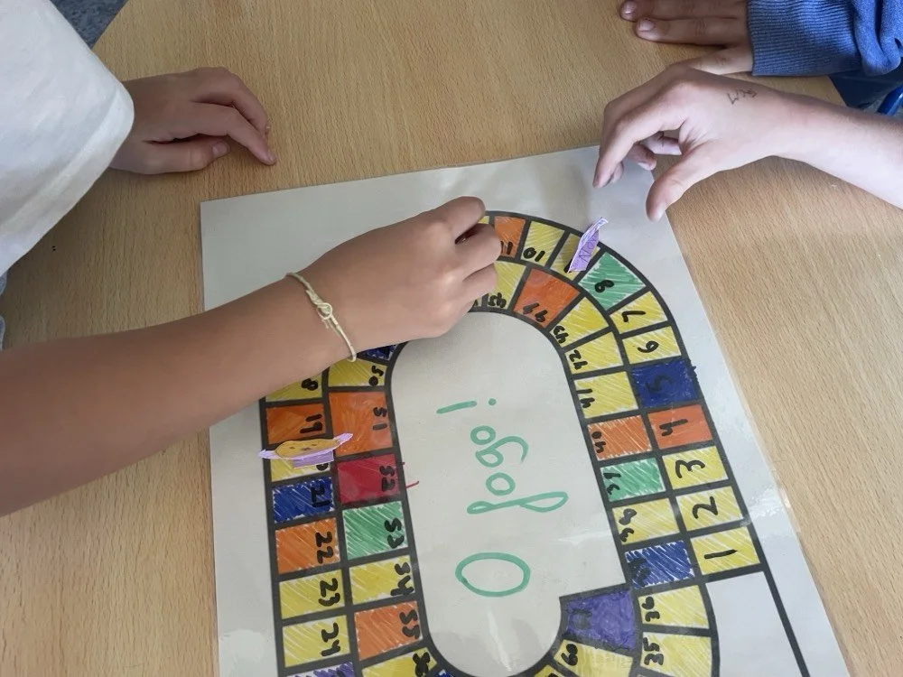 5th Graders Design and Play Their Own Board Game | 5º ano criam e jogam ...