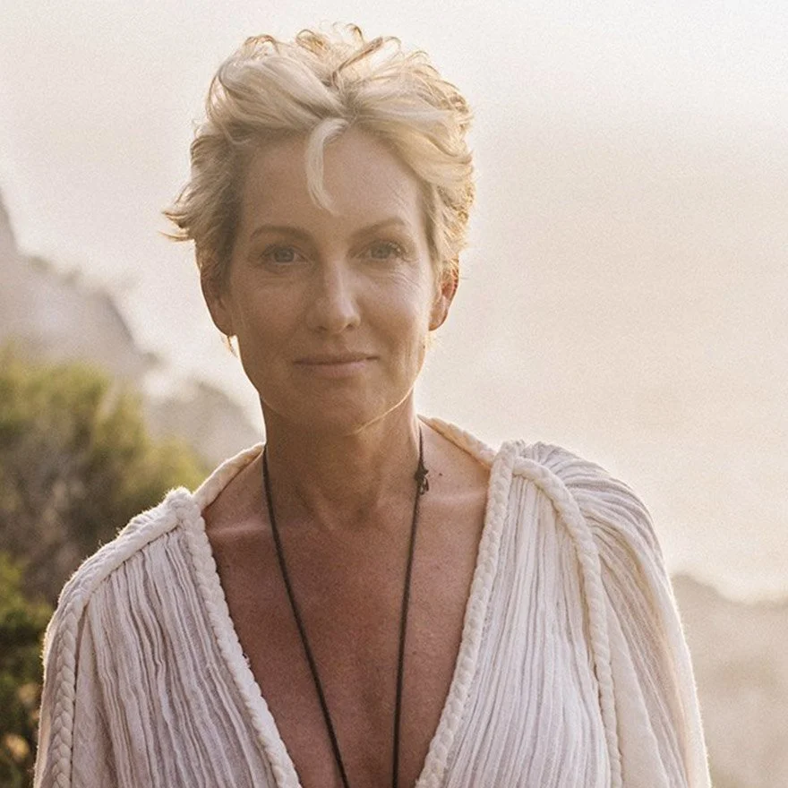 PRESENCE EMBODIED PATH TO WHOLENESS with Stephanie Canavesio — PAUA