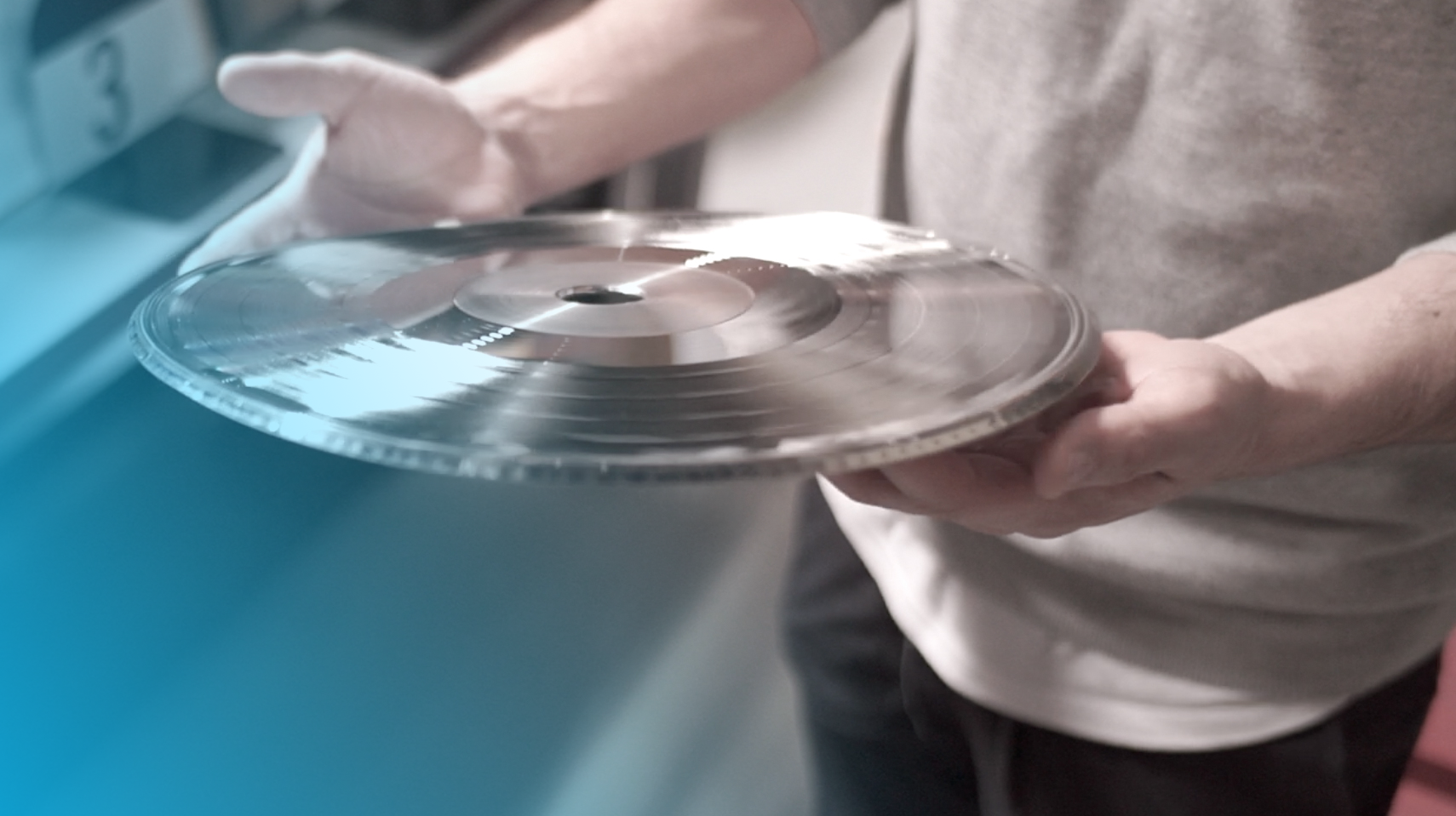 Releasing Your Music on Vinyl [The Ultimate 2026 Guide]