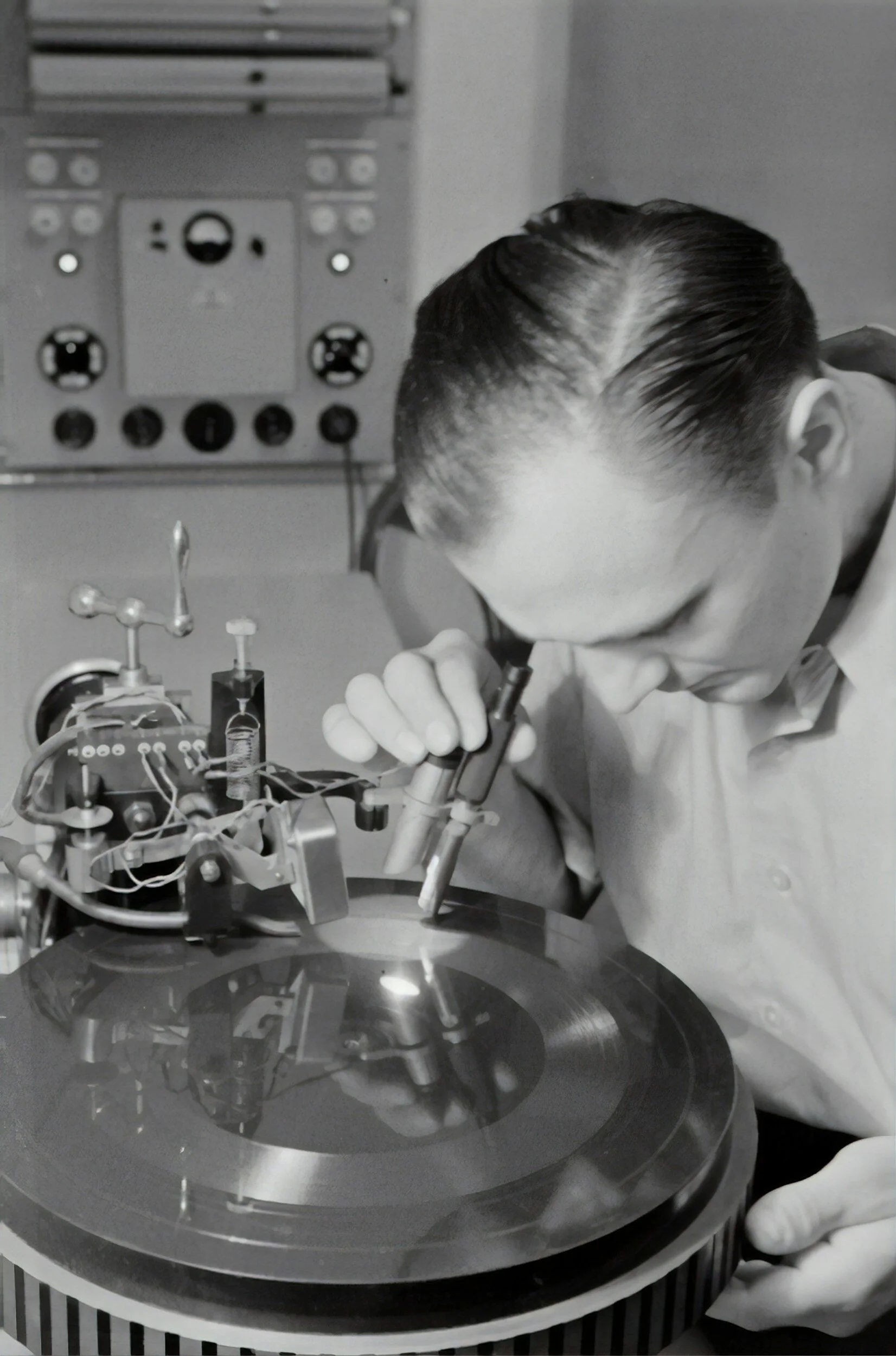 The History of Vinyl Records - Everything You Need to Know About Vinyl ...