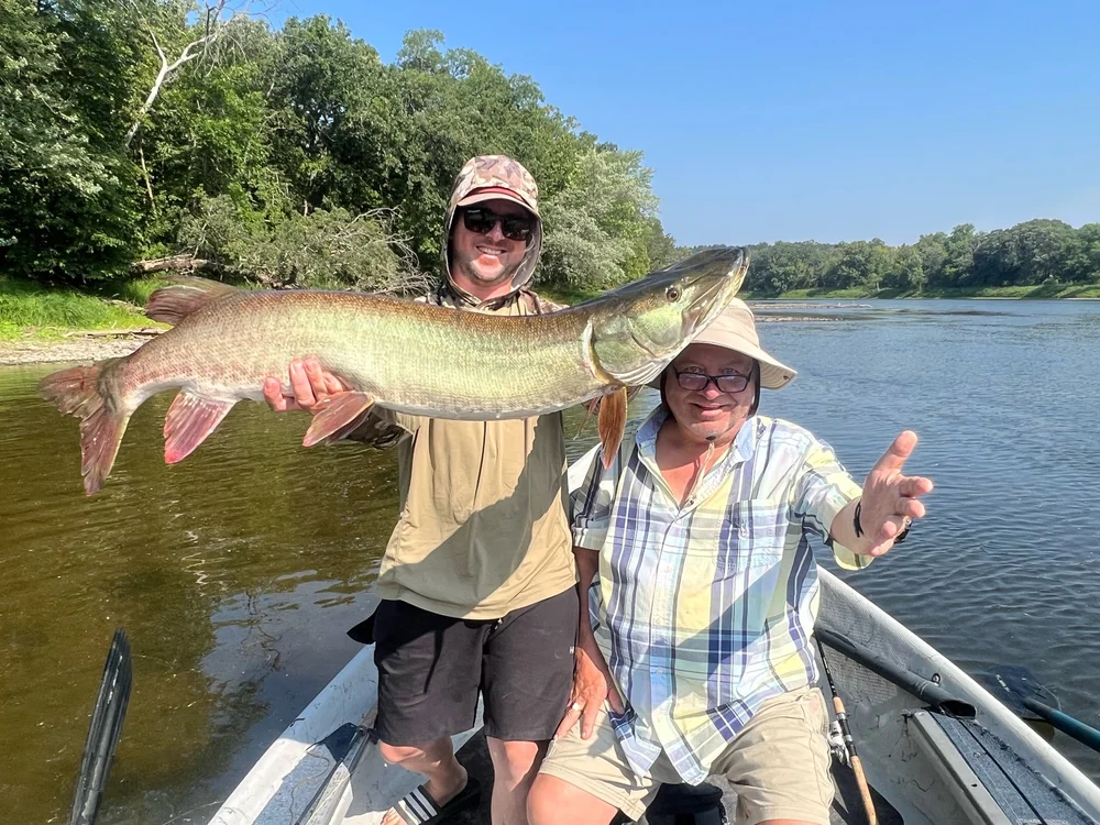Minnesota Fly Fishing Guide — Larry the Lunker