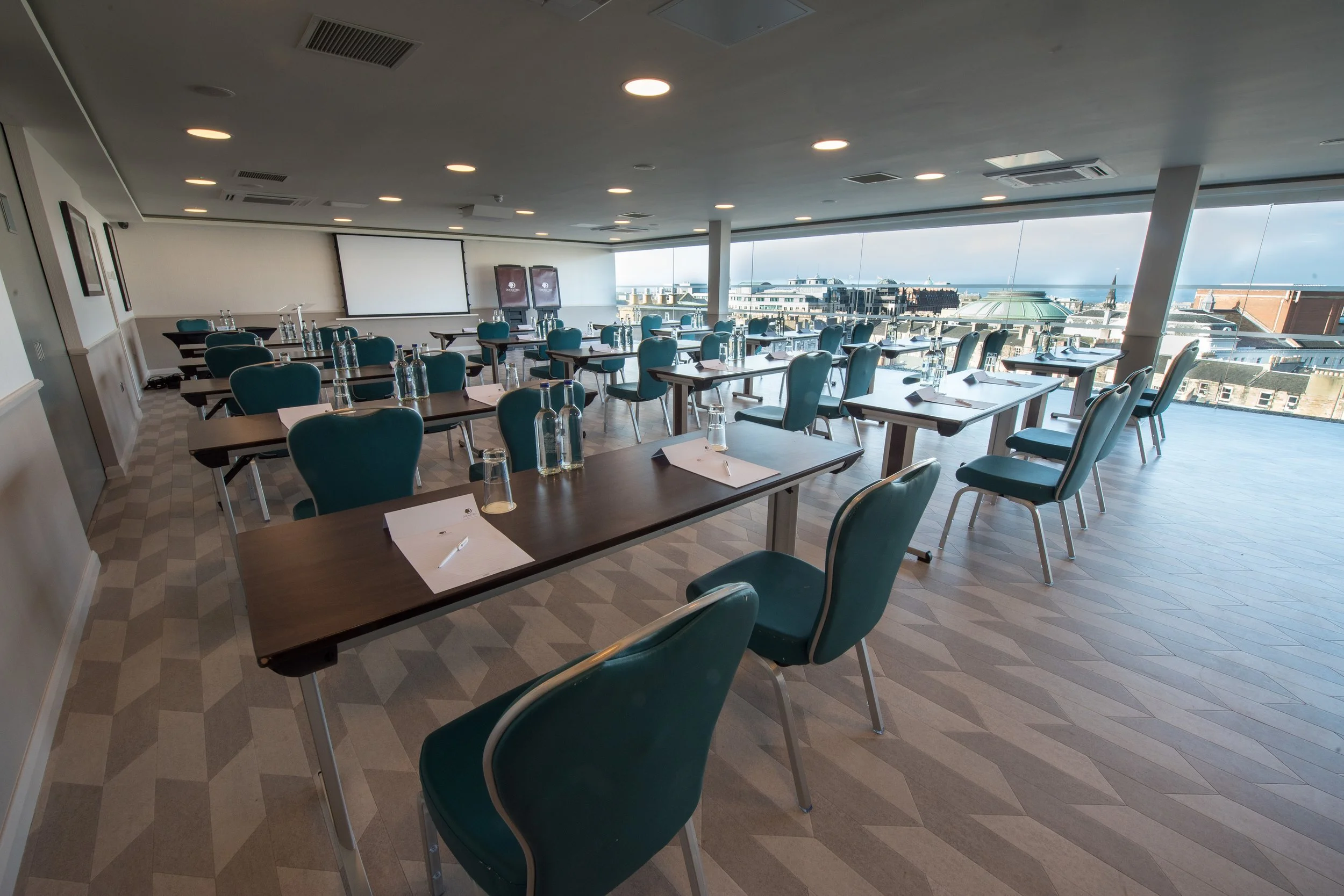 SKYBar Edinburgh | Luxury bar and event space