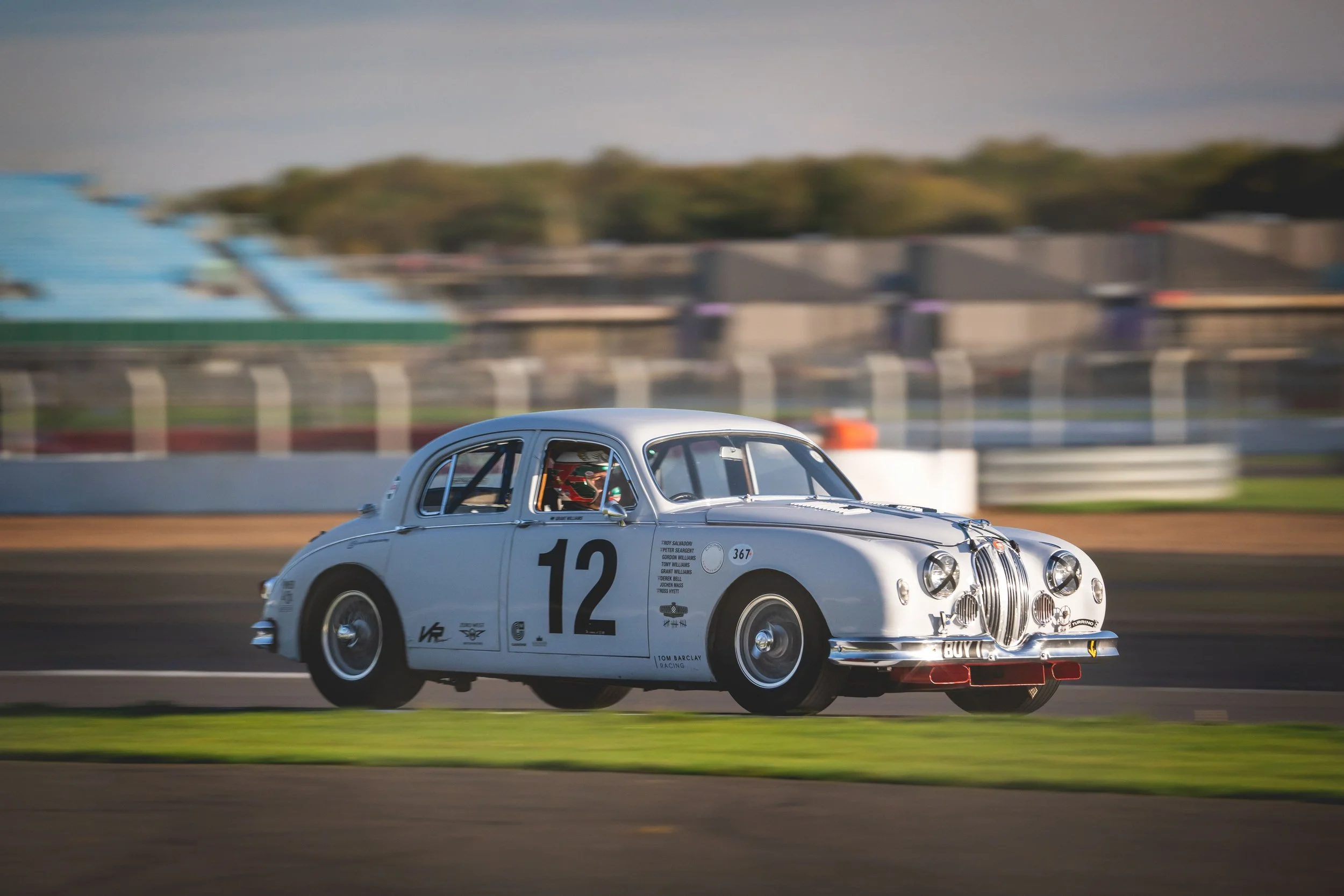 Jaguar Mark 1 & Mark 2 Buying Guide — P&K Thornton Restorations
