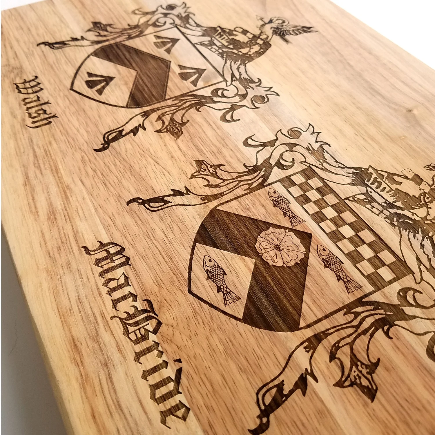 Double coat of arms wedding gift | Beachweddingtips.com