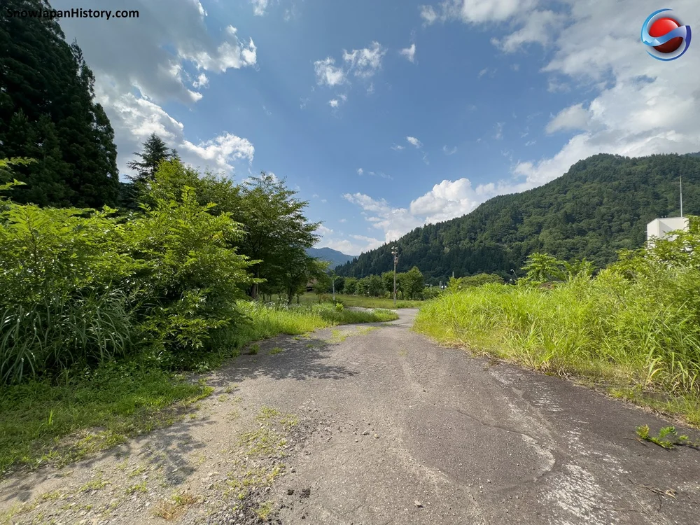 Midori-no-mura Gozenso Ski Area (Hakusan, Ishikawa) 緑の村御前荘スキー場（石川県白山市）