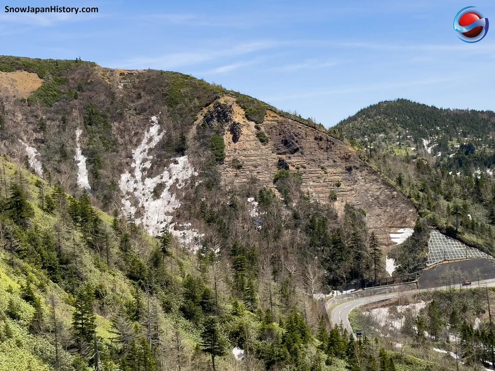 [Manza Ropeway] Manza Onsen Ski Area (Tsumagoi, Gunma) 万座ロープウェイ・万座温泉スキー ...