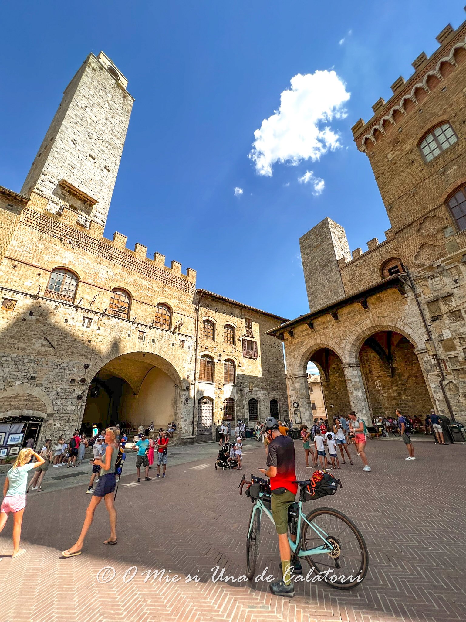 Locuri de poveste in Toscana: San Gimignano, un fermecator oras ...