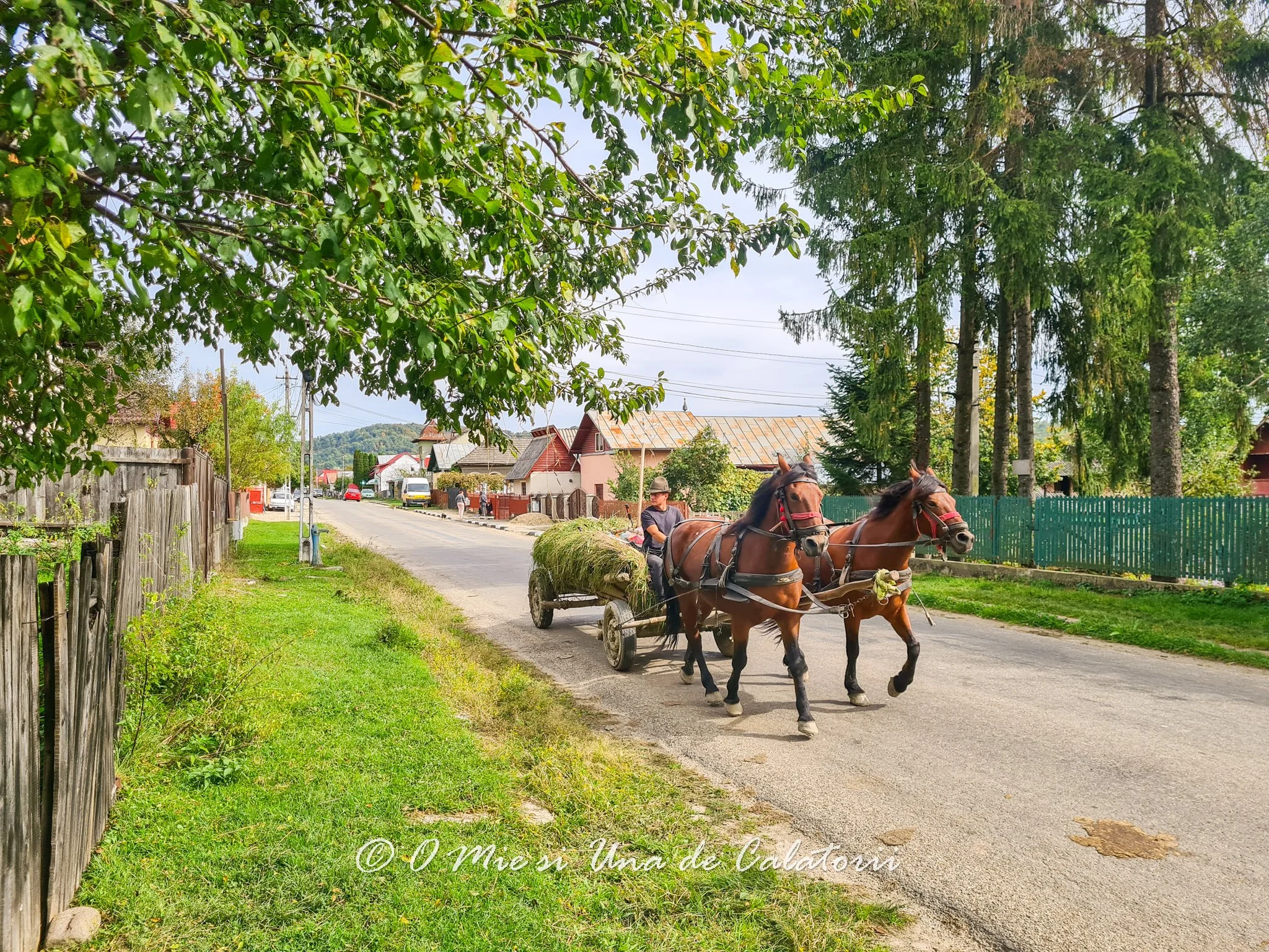 Locuri de poveste in Romania: Bezdead, asezarea unde timpul se masoara ...