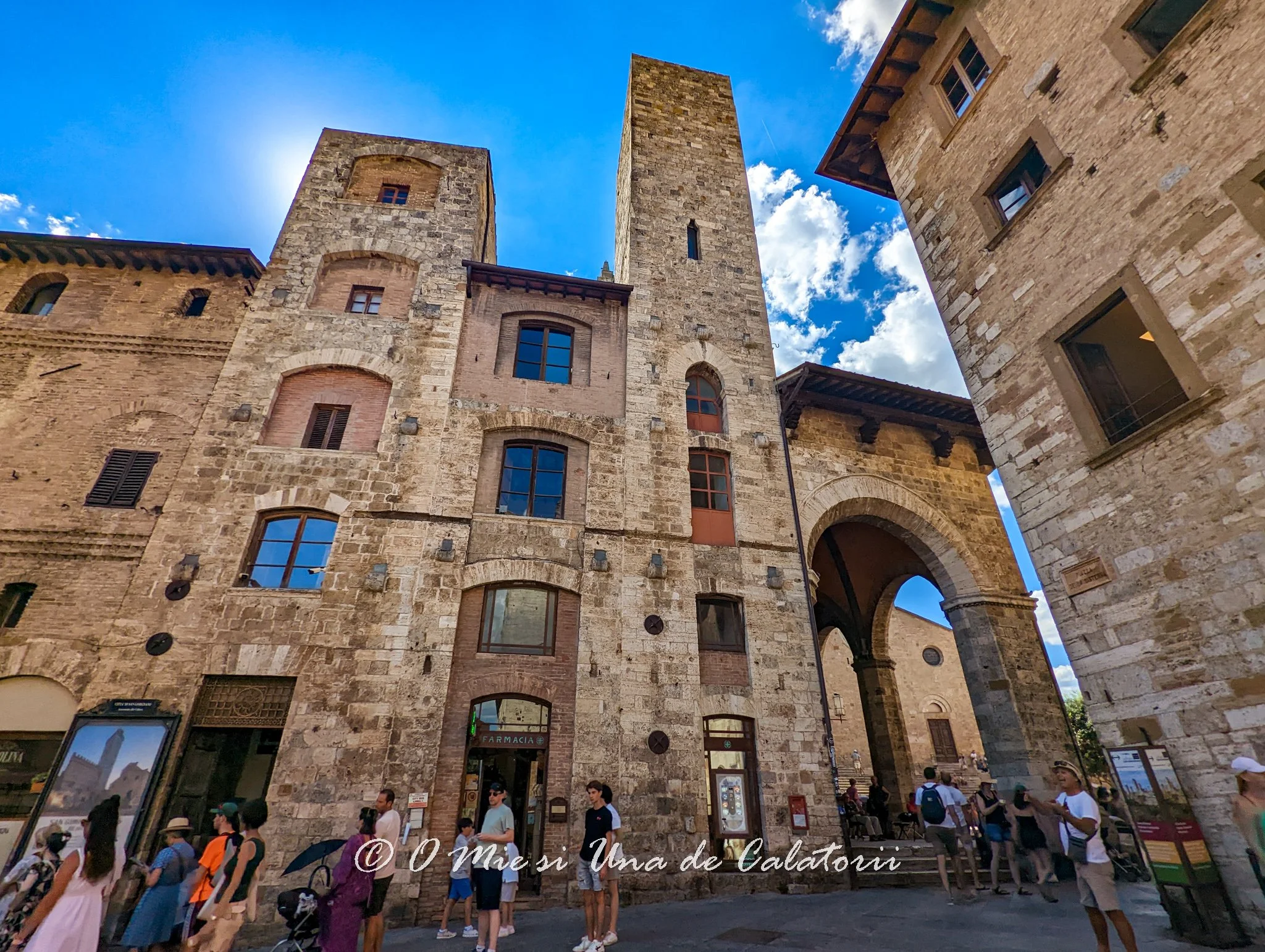 Locuri de poveste in Toscana: San Gimignano, un fermecator oras ...