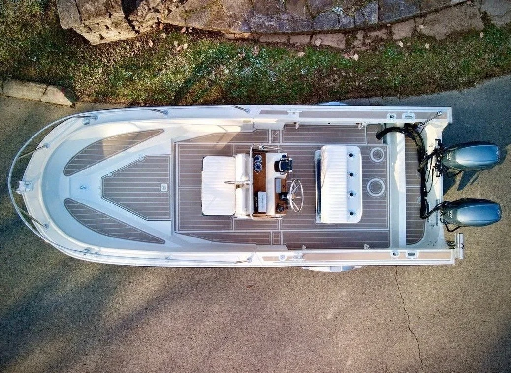 Featured Boston Whaler Builds — FassēCo