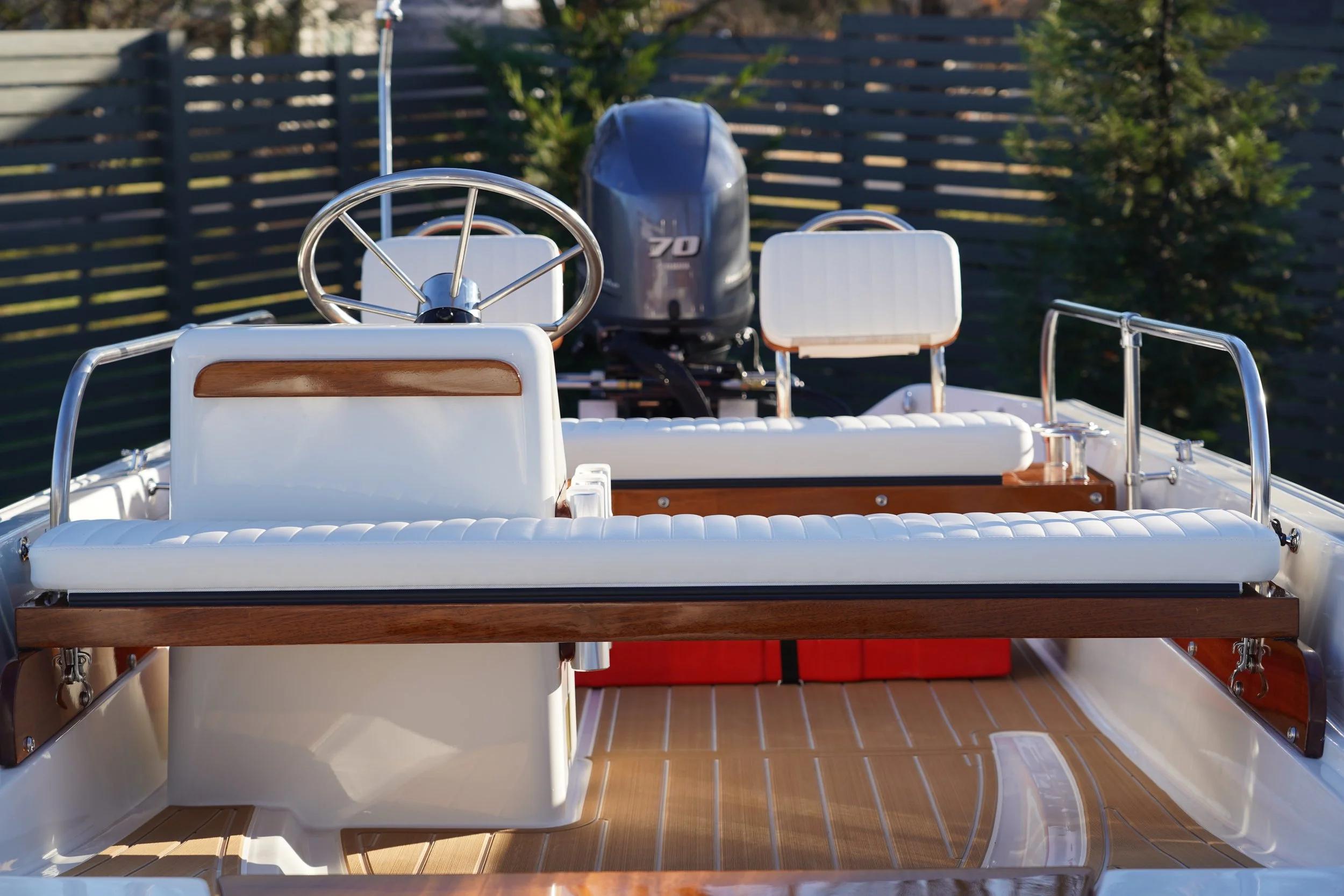 "Tannler" - 1983 Boston Whaler 15' Custom - Side Console — FassēCo