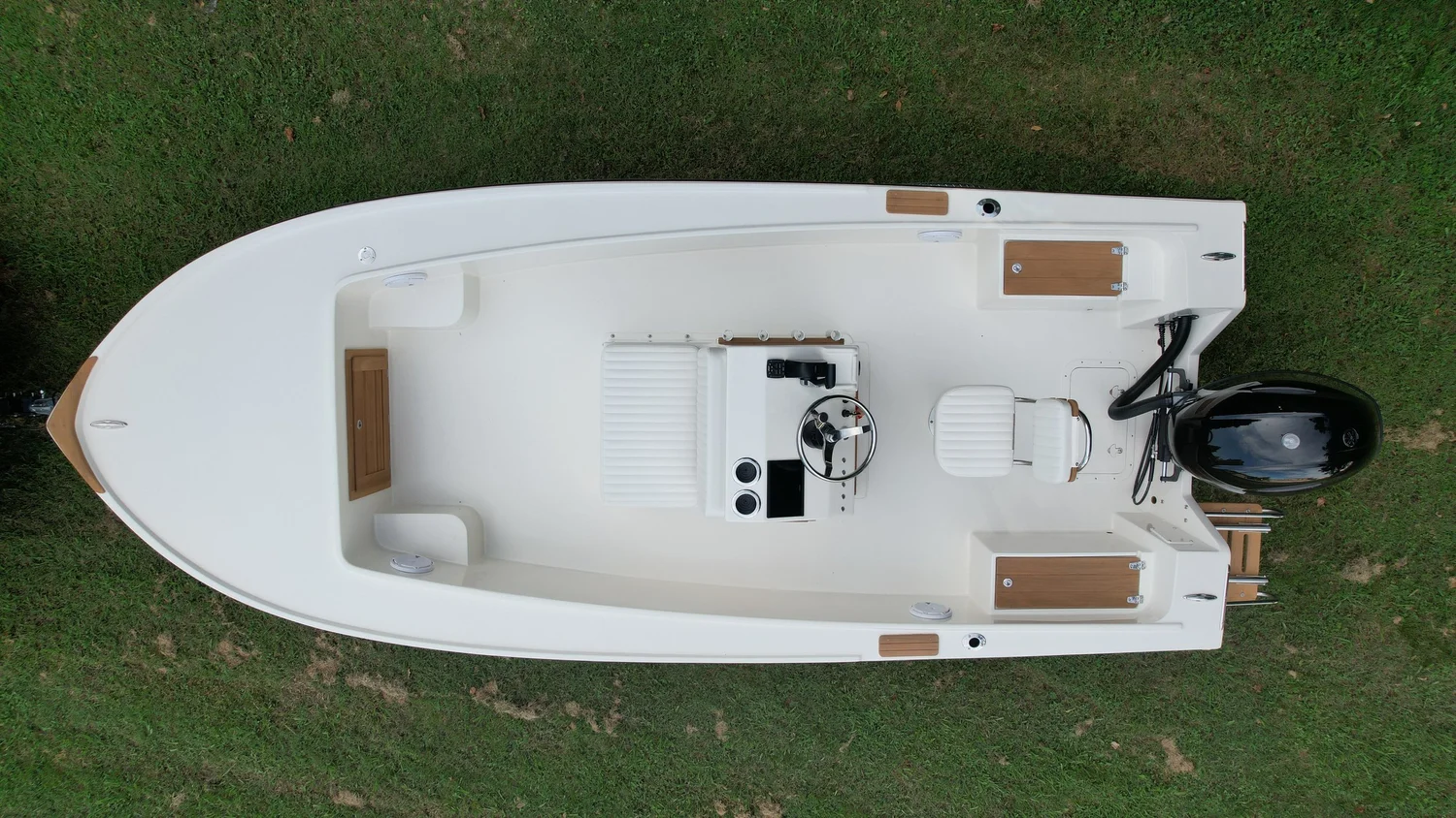 1987 Mako 17' (click for more) — FassēCo
