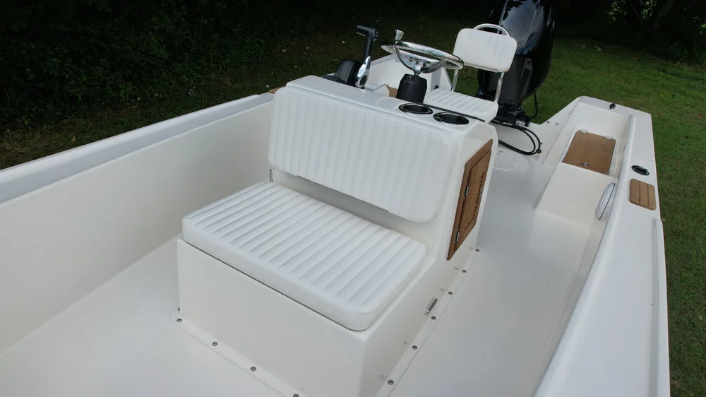 1987 Mako 17' (click for more) — FassēCo