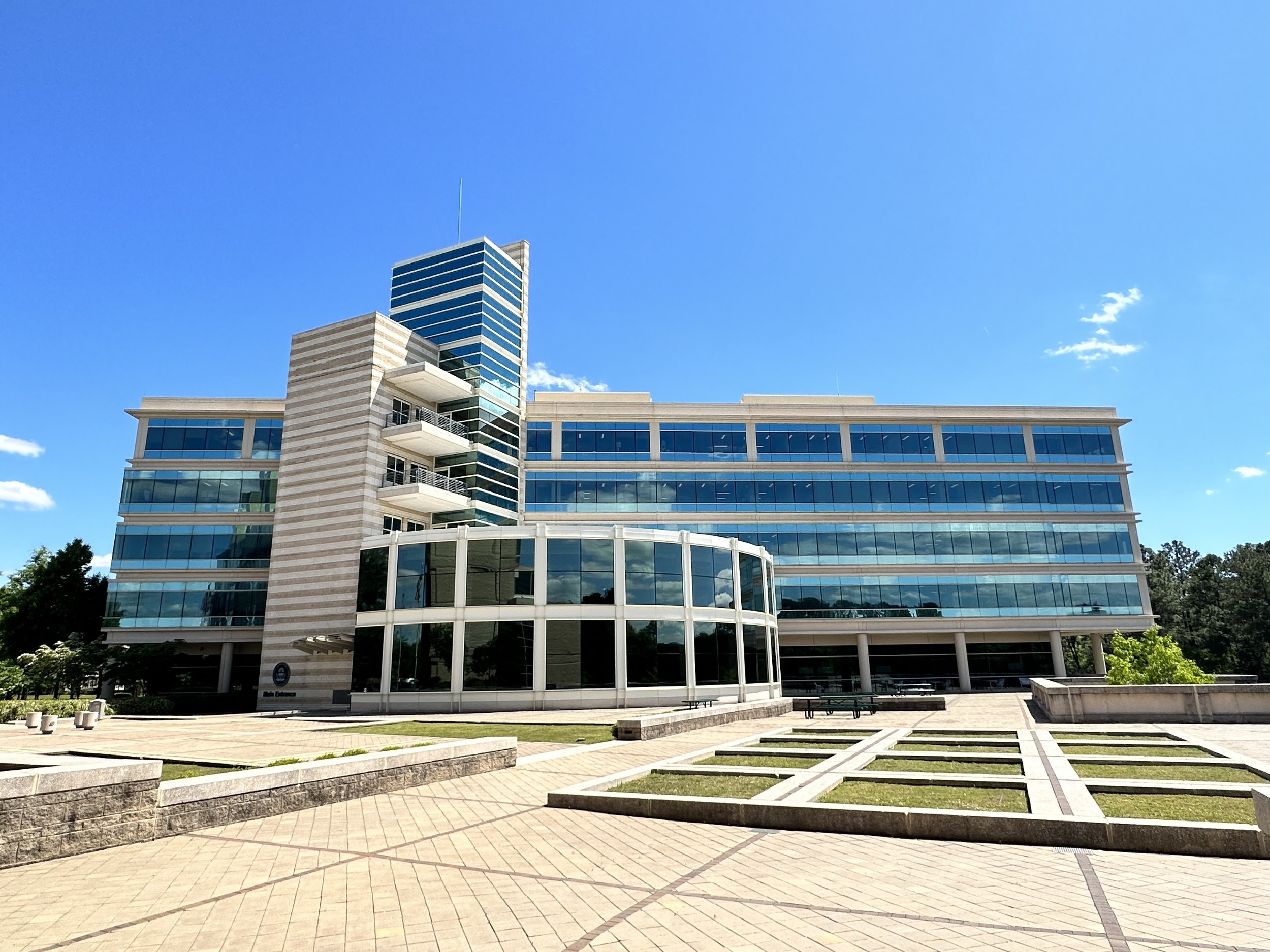 Achuti 8(a) & HubZone